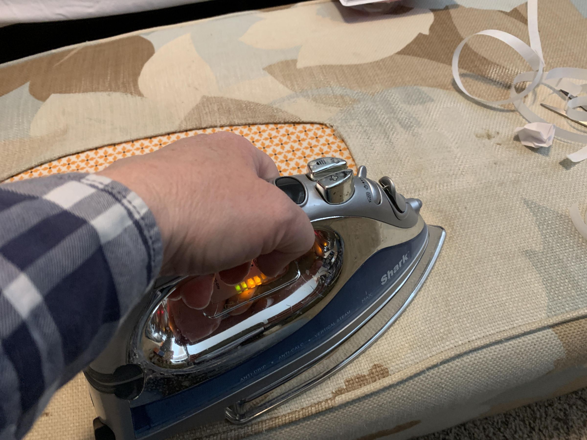 Repair Fabric Ottoman : 6 Steps (with Pictures) - Instructables