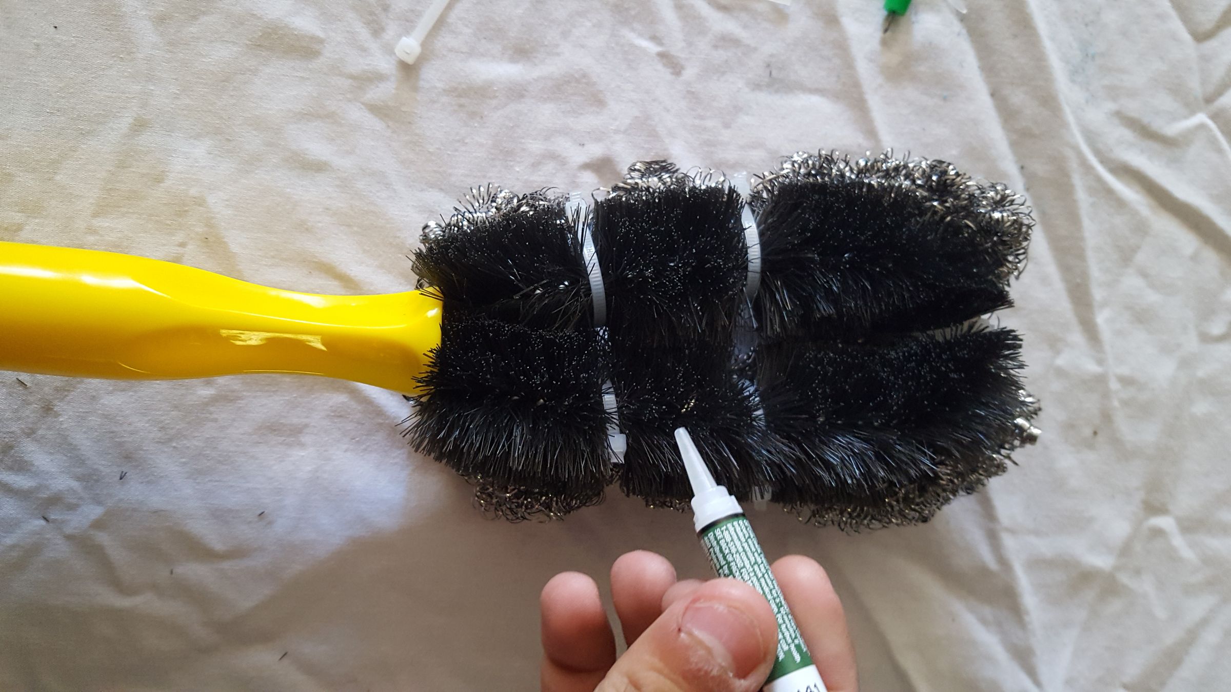 Portable Cleat Cleaner : 8 Steps (with Pictures) - Instructables