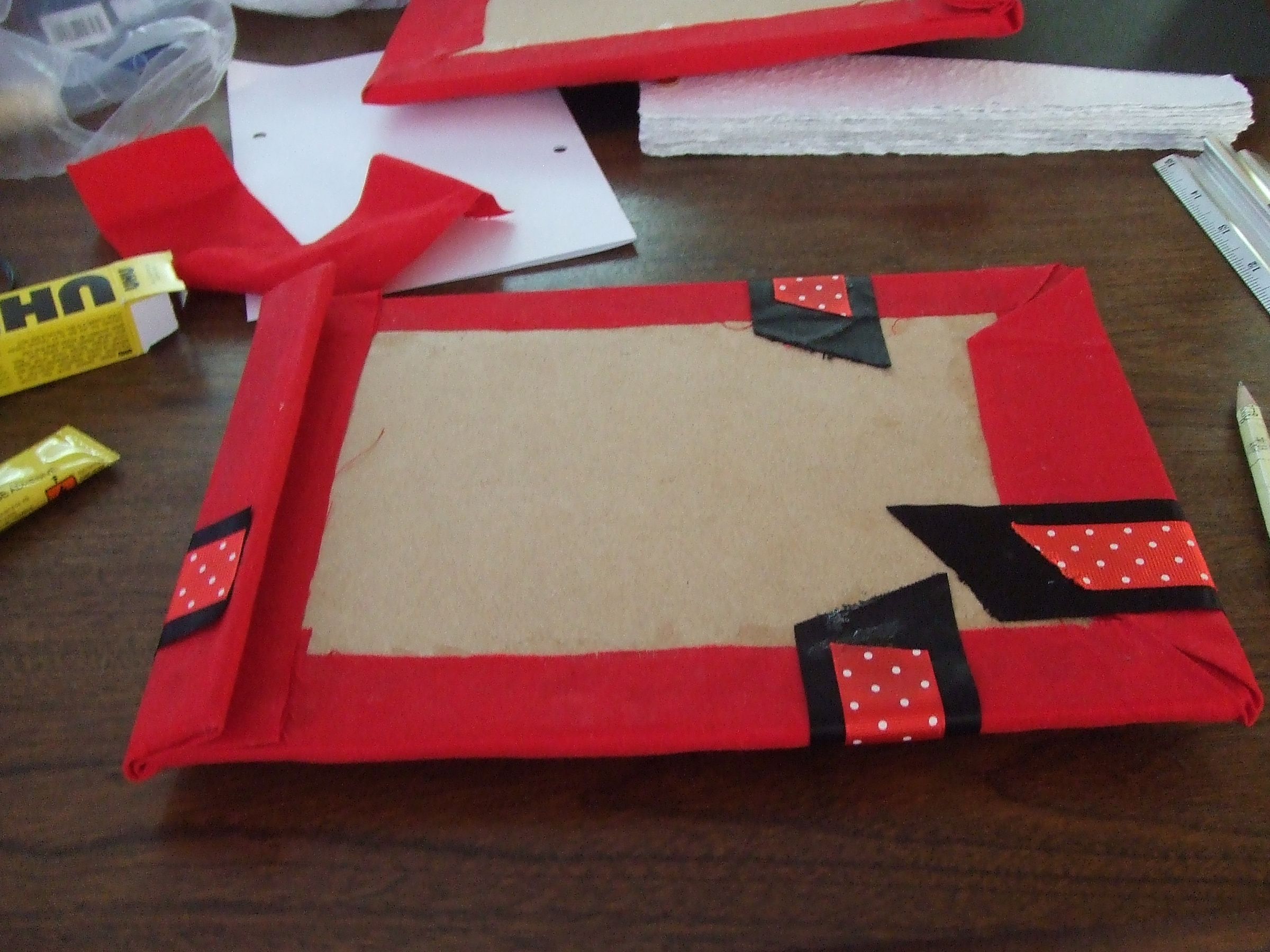 21st Signature/ Photo Book : 5 Steps - Instructables