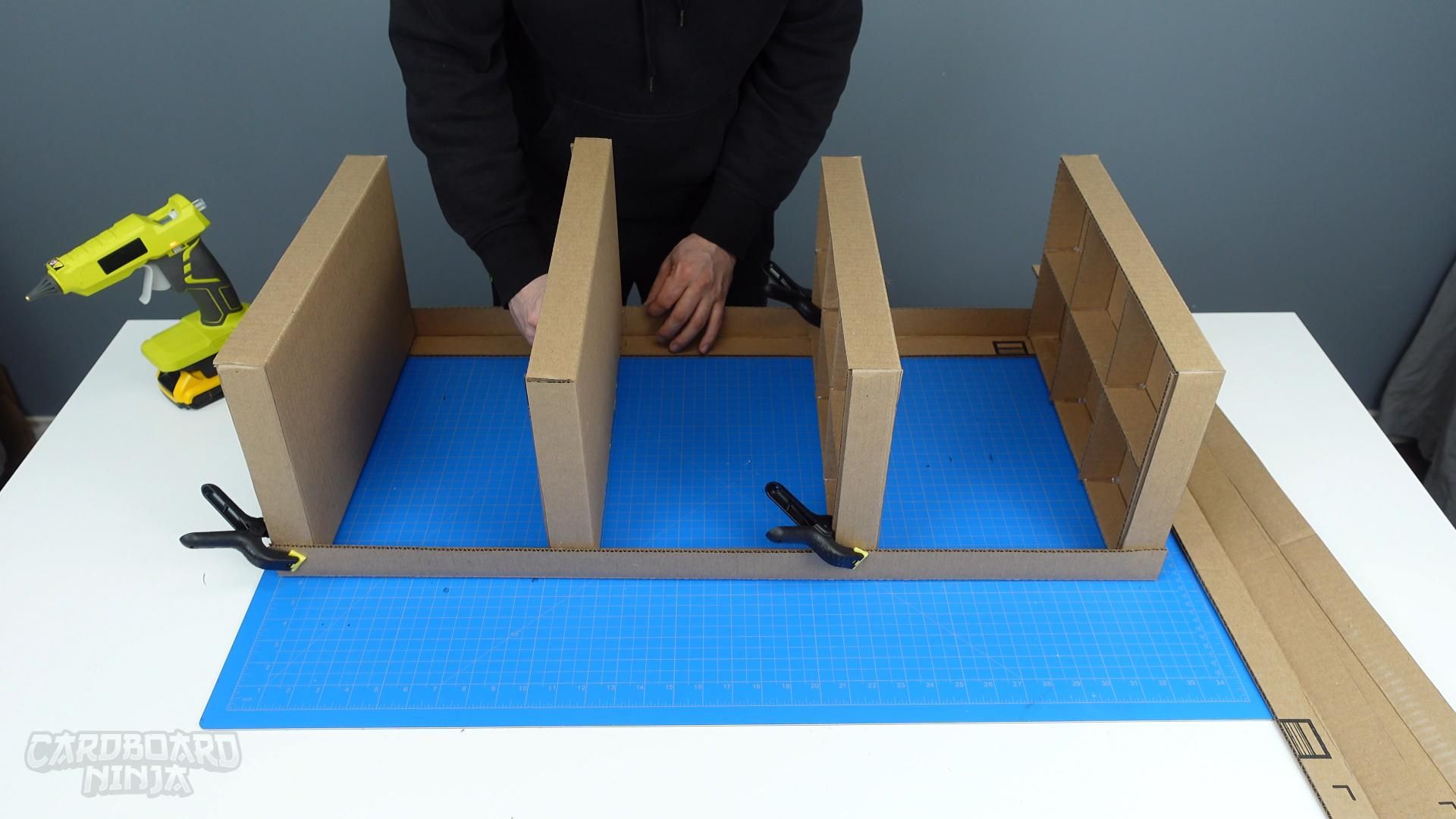 Cardboard Storage Shelf From Single Box : 10 Steps (with Pictures ...