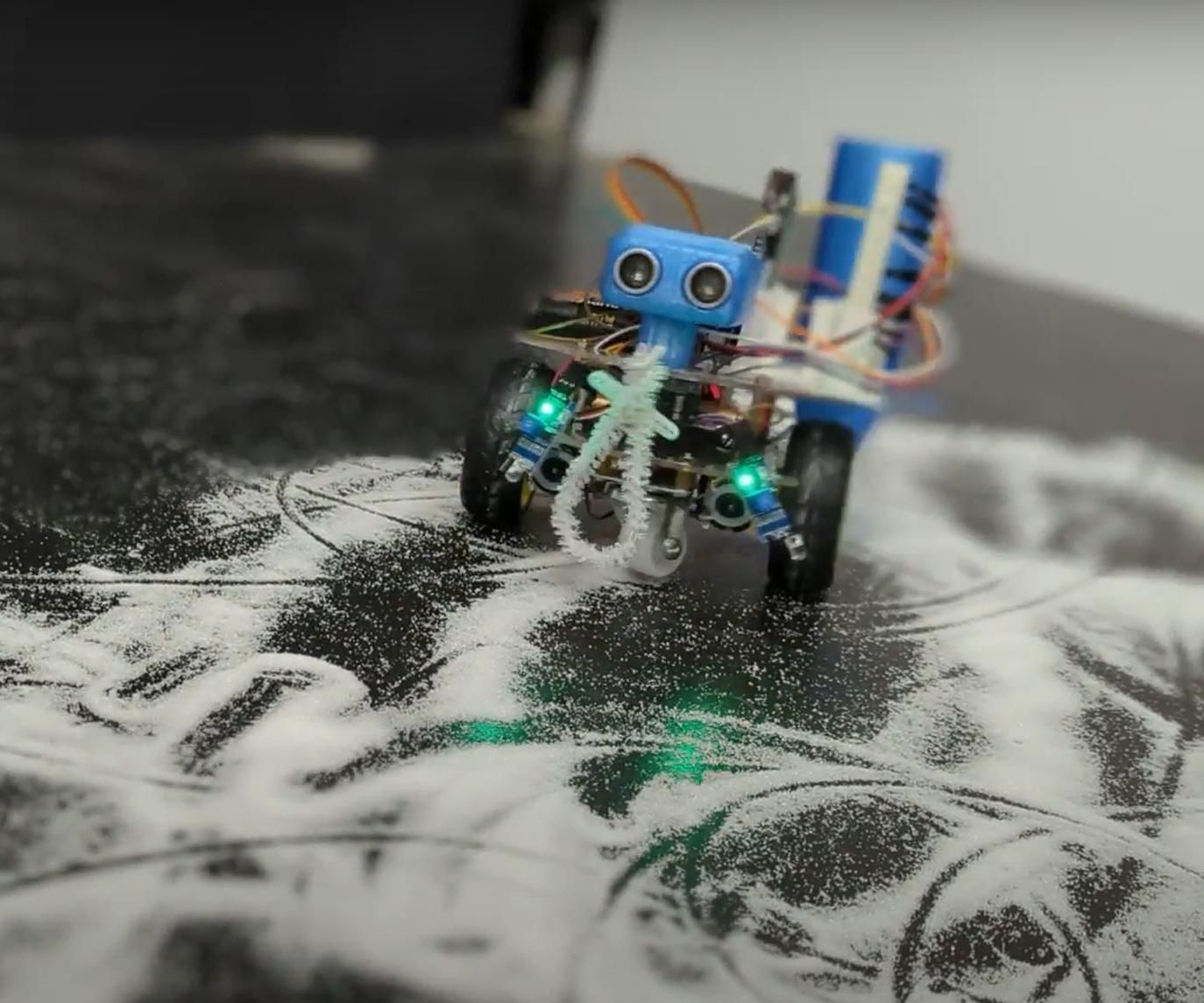 "The Whimsy Artist" - a Creative and Destructive Robot : 5 Steps (with ...