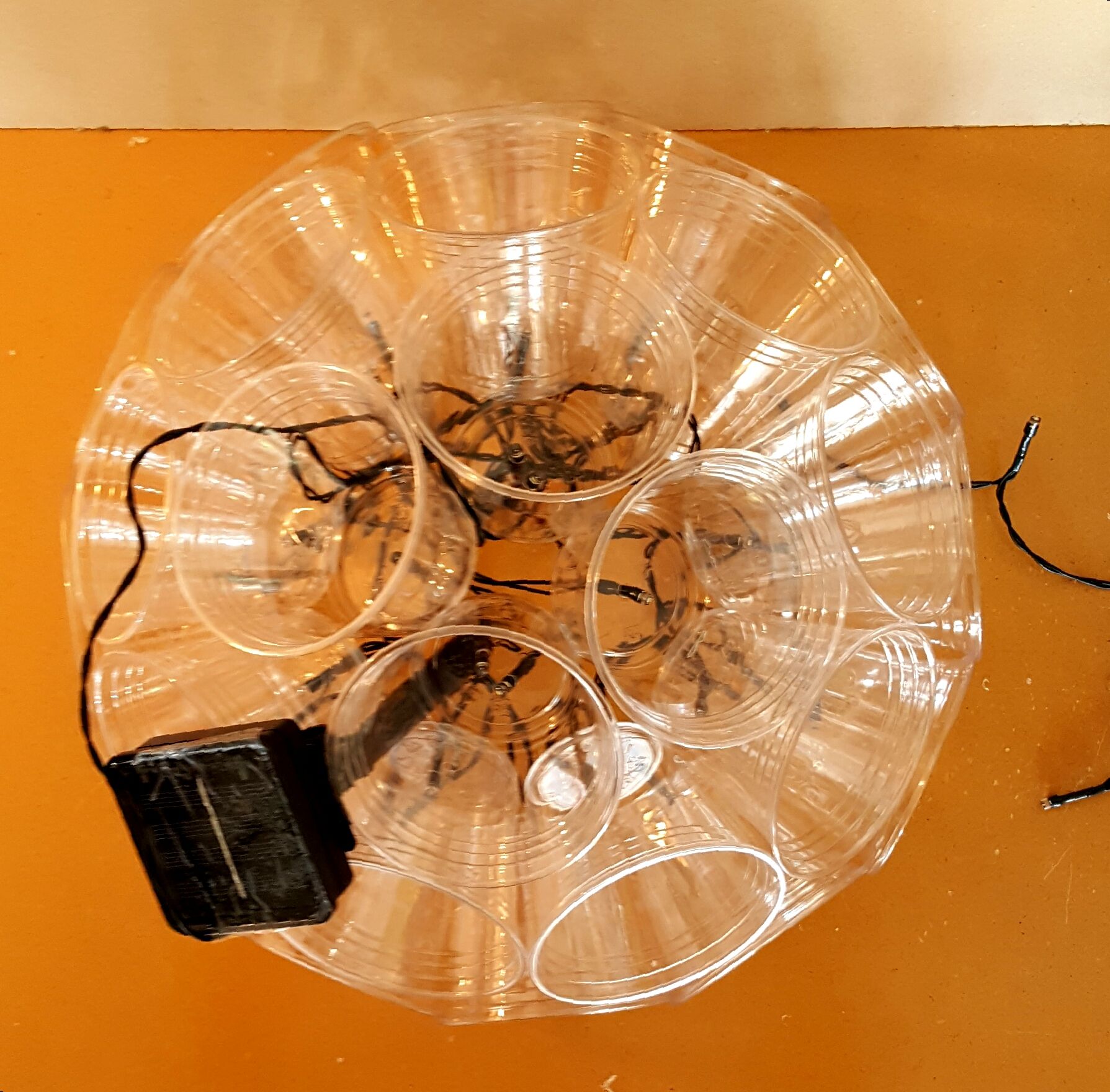Improved SOLAR SPARKLEBALL ! : 8 Steps (with Pictures) - Instructables