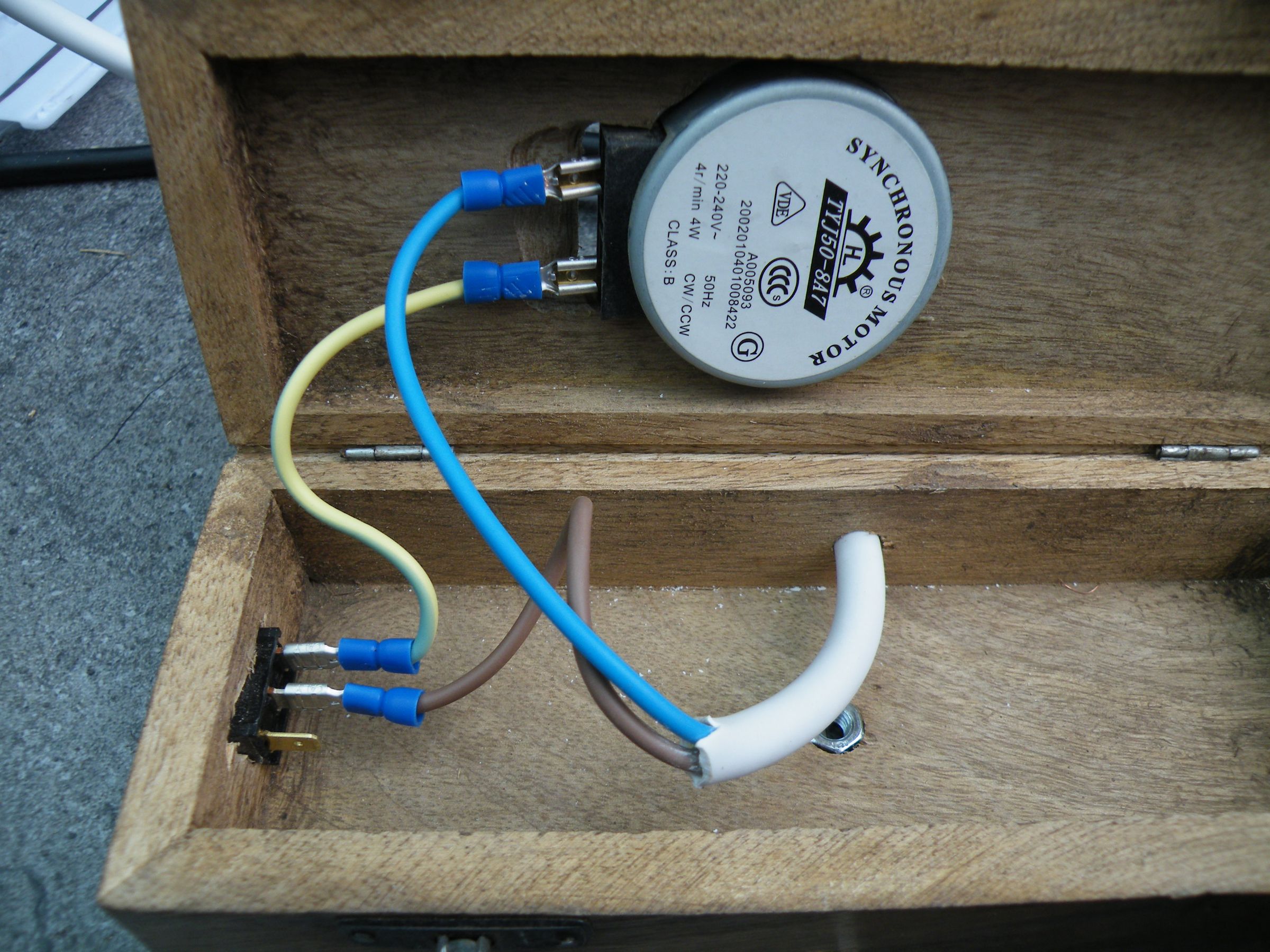 Make a Kite-flying Machine : 9 Steps (with Pictures) - Instructables