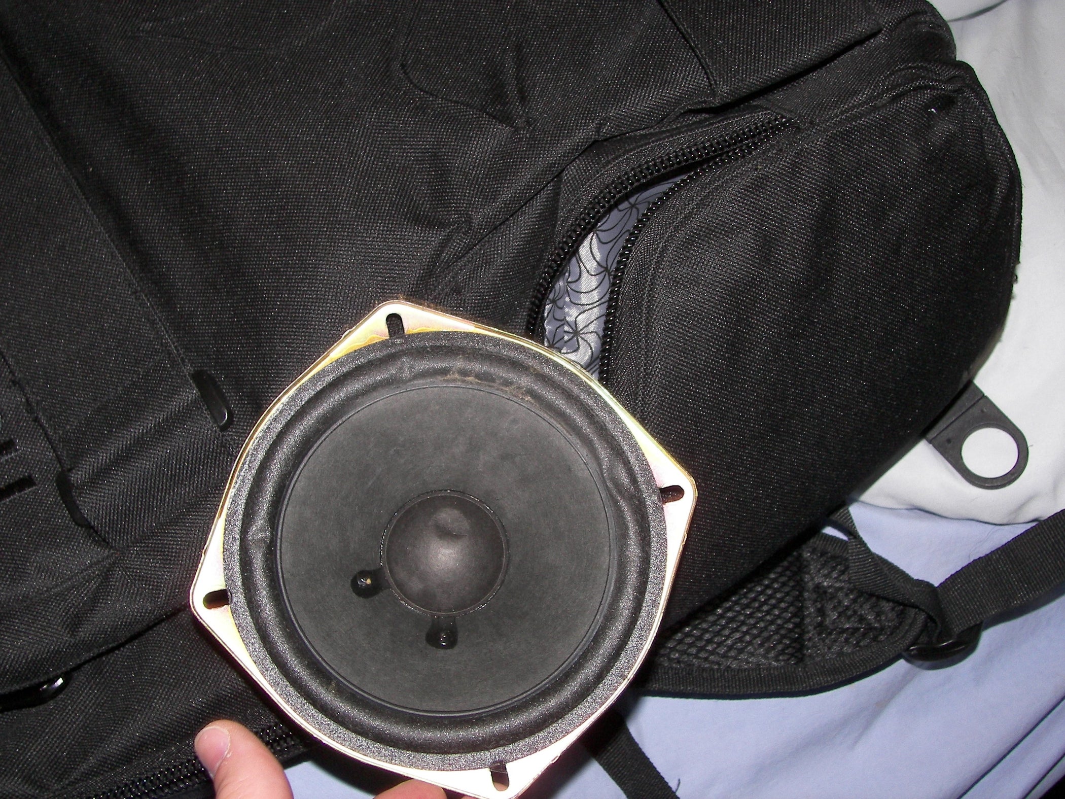 Backpack Stereo : 8 Steps - Instructables