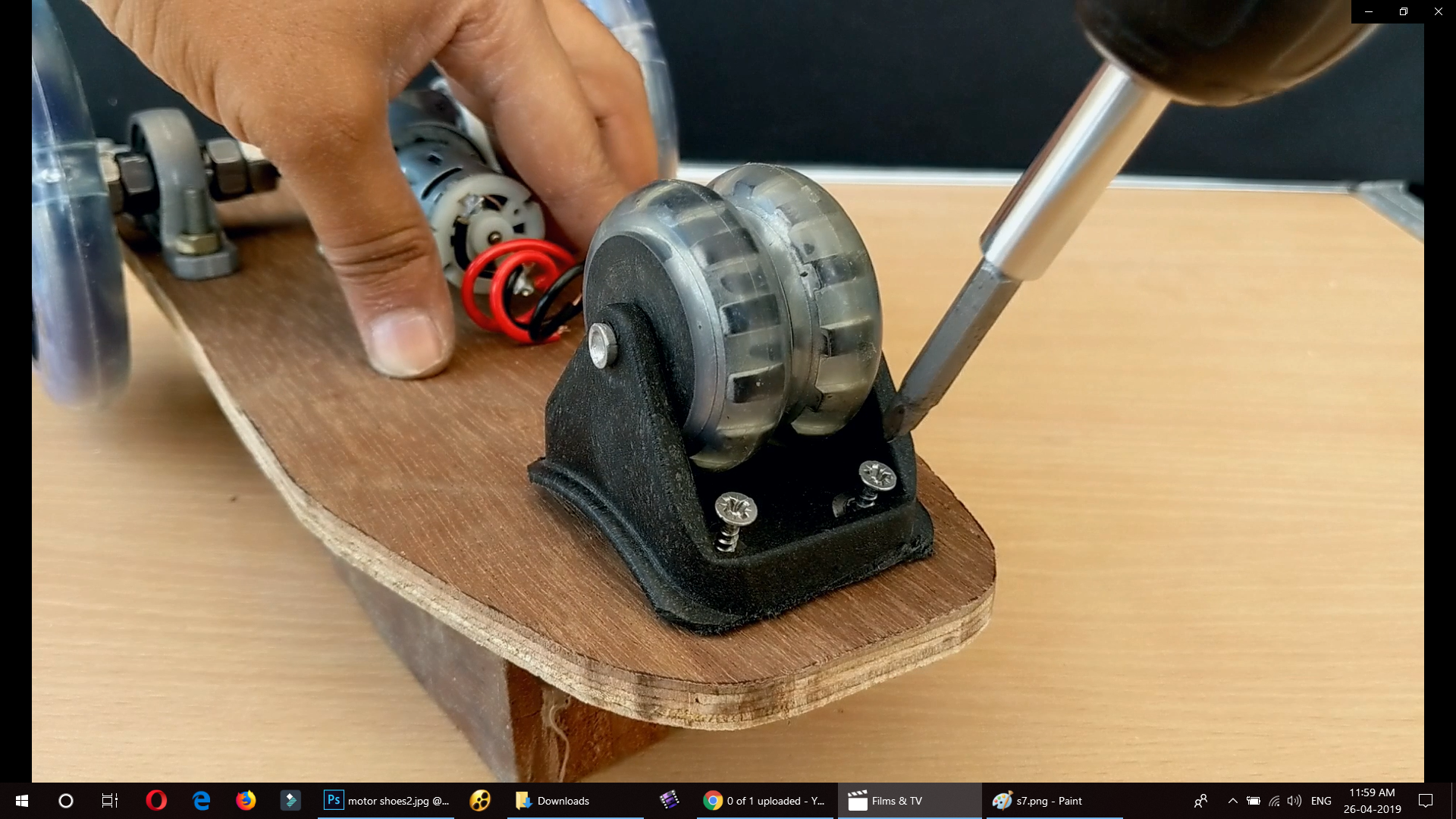 How to Make a Motorized Shoes / Skating at Home : 8 Steps (with ...