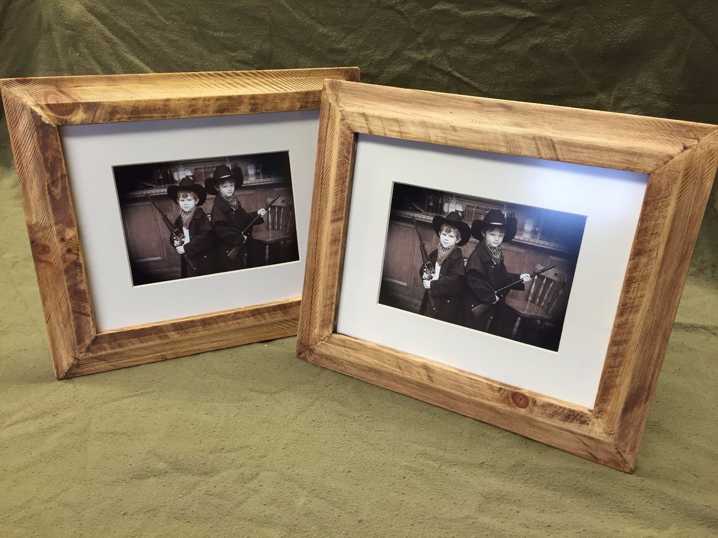 Rustic Picture Frame : 10 Steps (with Pictures) - Instructables