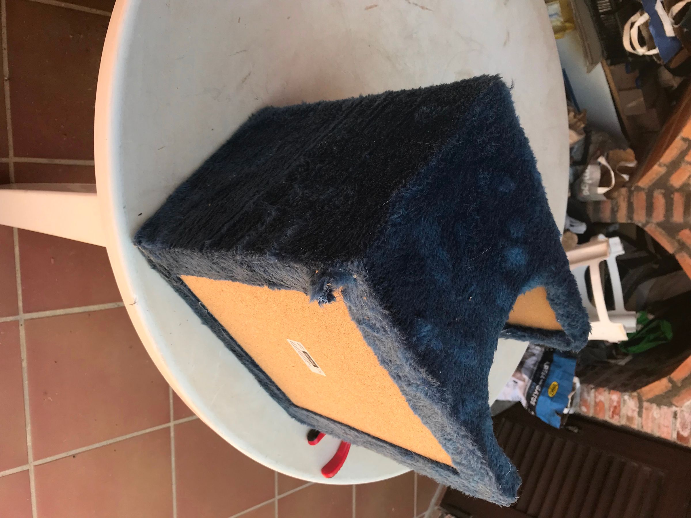 Cats' Corner : 10 Steps - Instructables