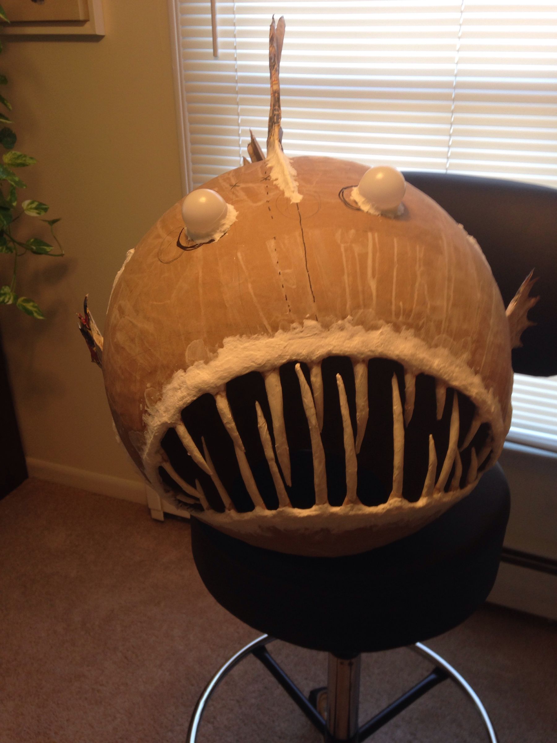 Lady Anglerfish Mask/Helmet : 10 Steps (with Pictures) - Instructables