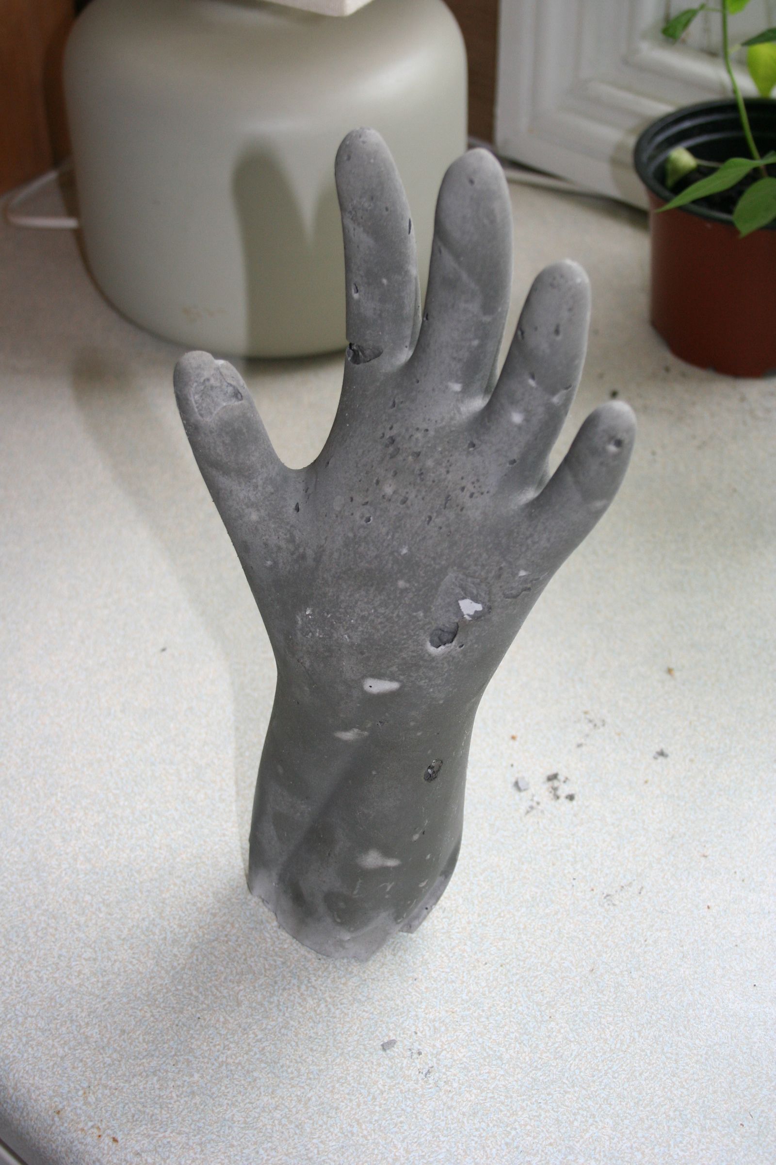 Lend a (concrete) Hand : 3 Steps (with Pictures) - Instructables