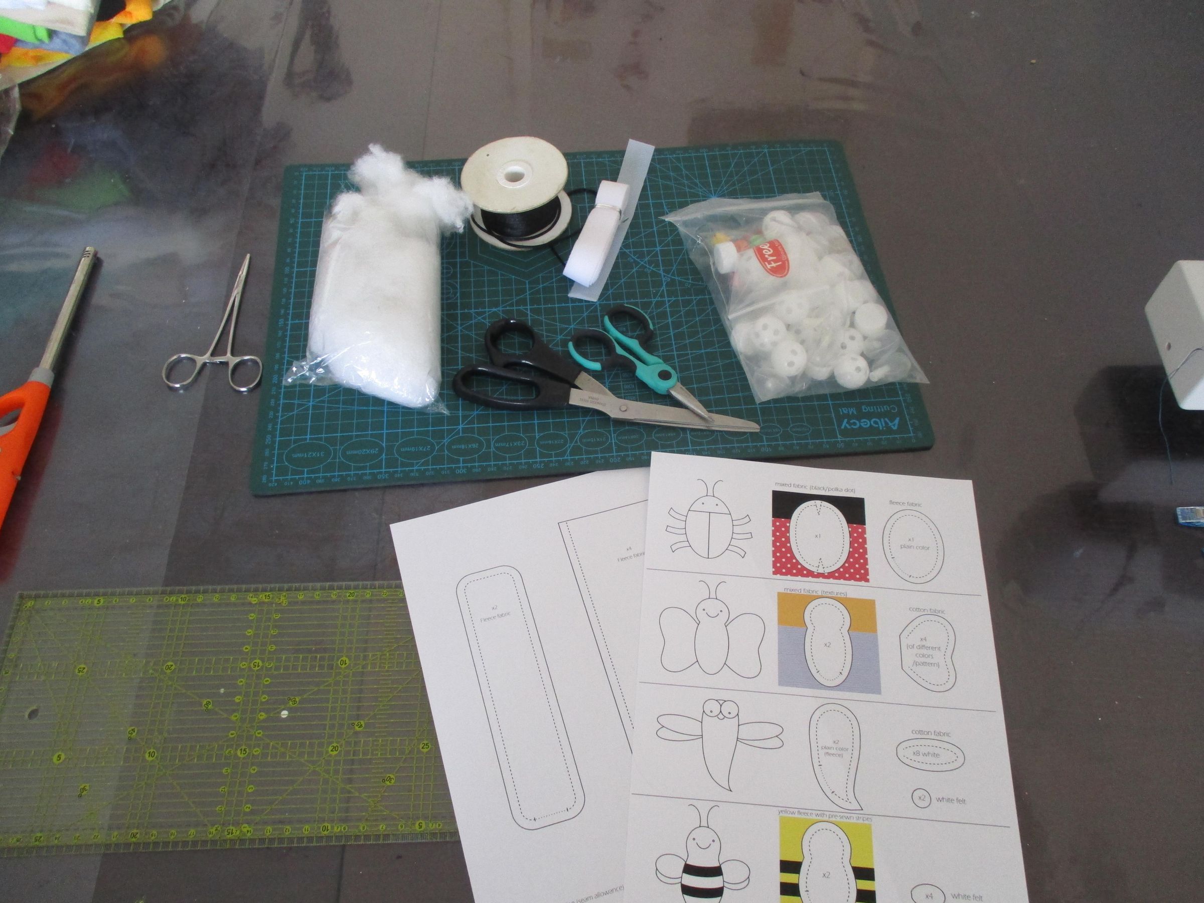 DIY Wrist Rattles and Foot Finder Socks - a Wearable Sensory Toy : 10 ...