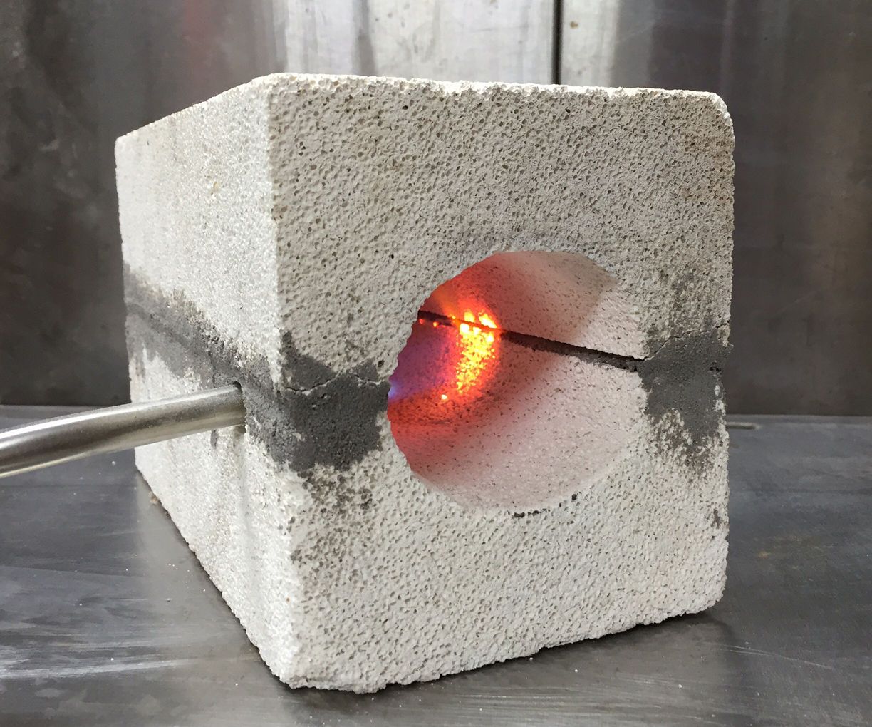 How to Make a Mini Forge : 14 Steps (with Pictures) - Instructables