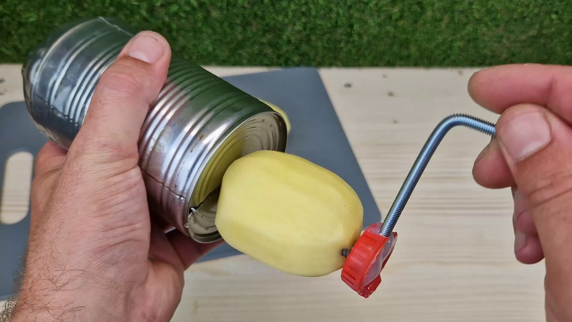 Homemade Spiral Potato Cutter : 5 Steps (with Pictures) - Instructables