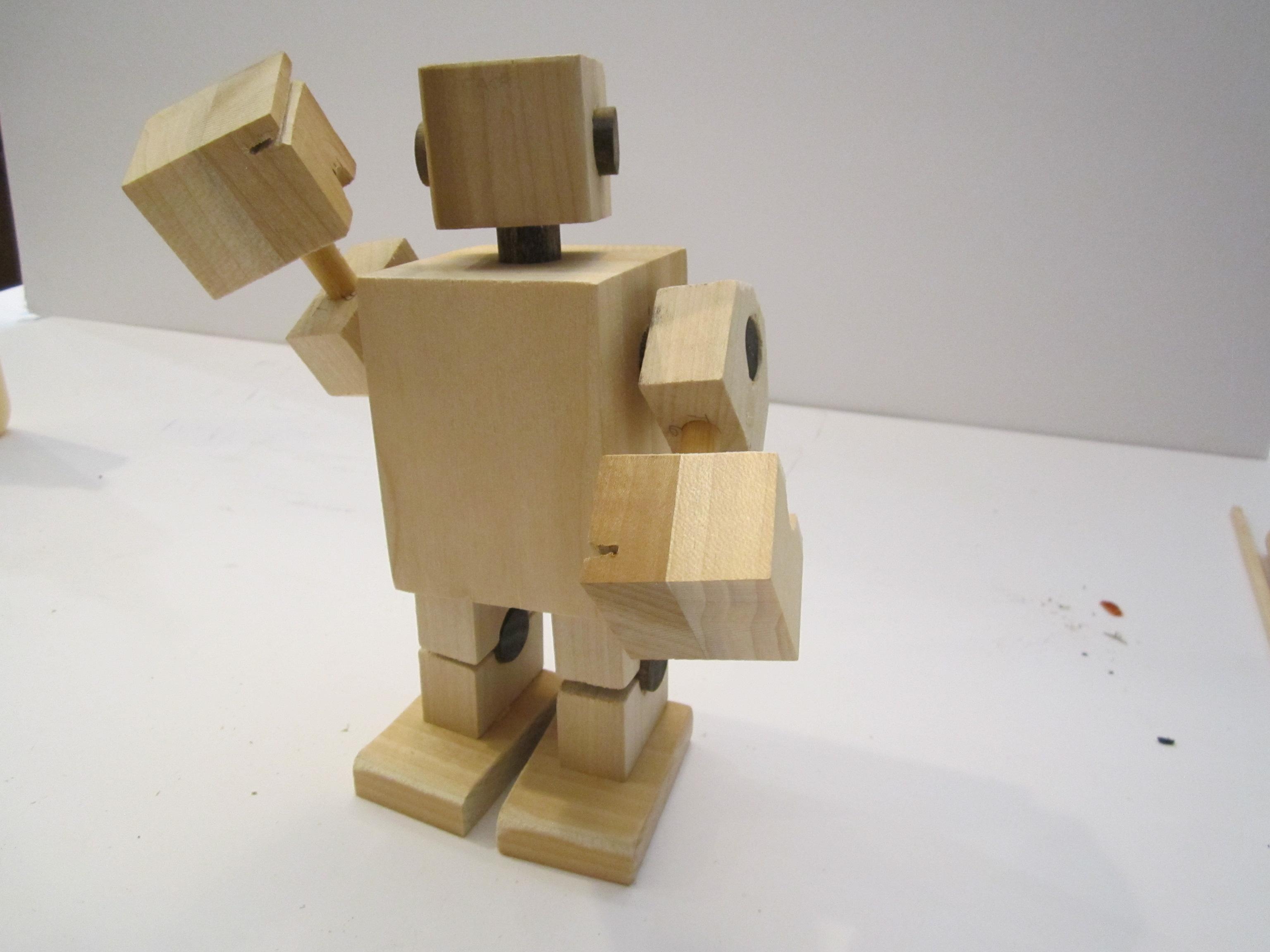 Wooden Robot : 4 Steps (with Pictures) - Instructables