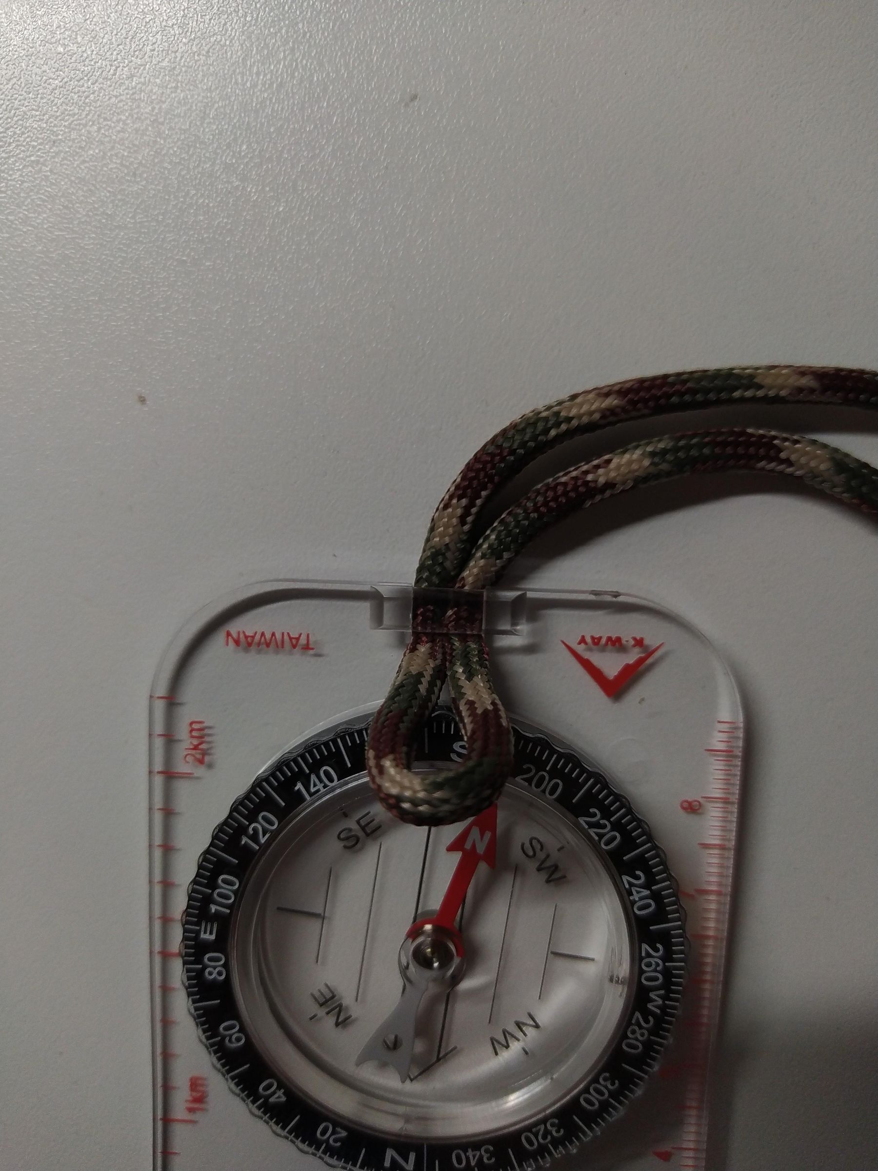 Paracord Compass Lanyard - Instructables