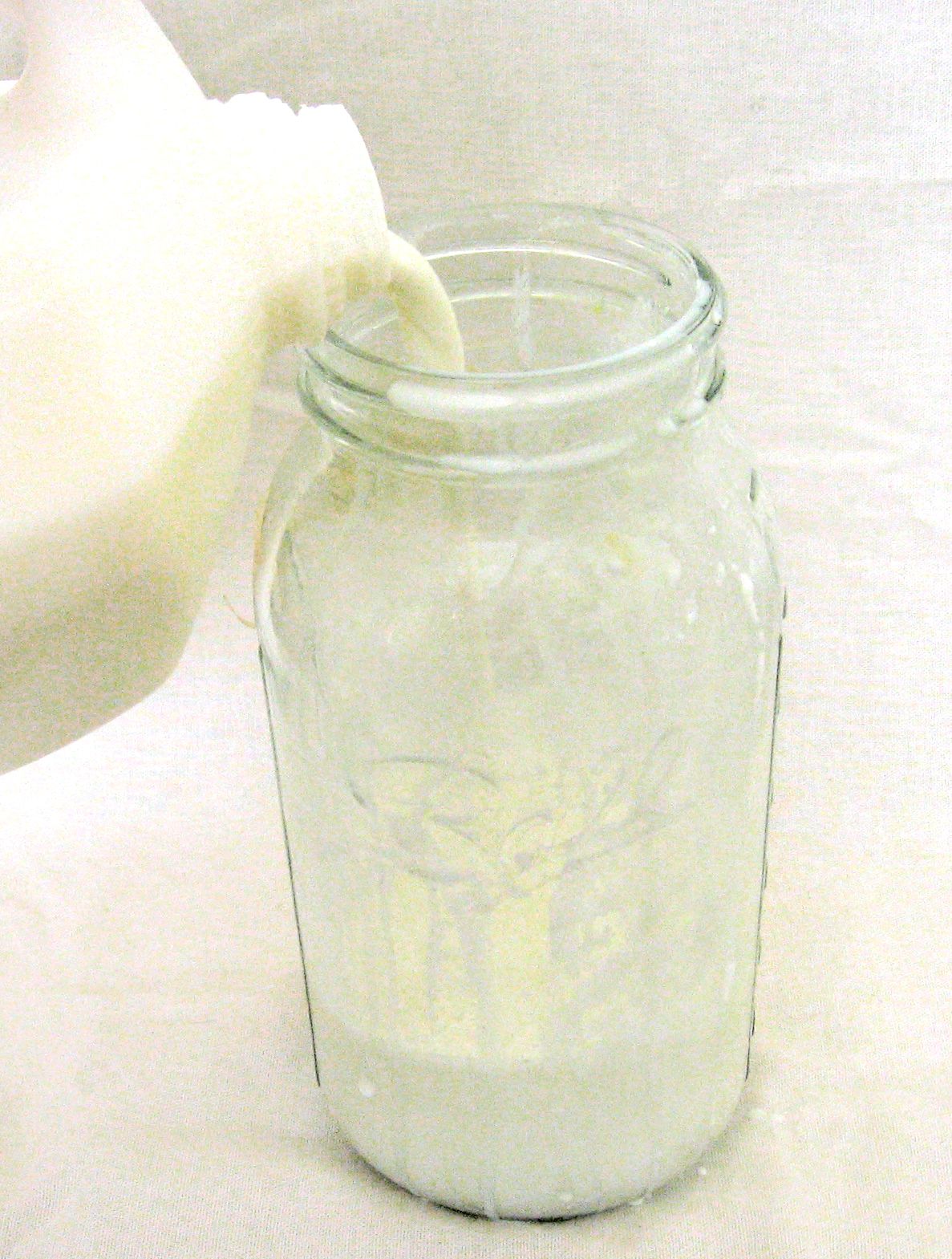 How to Make Authentic Milk Kefir : 7 Steps - Instructables