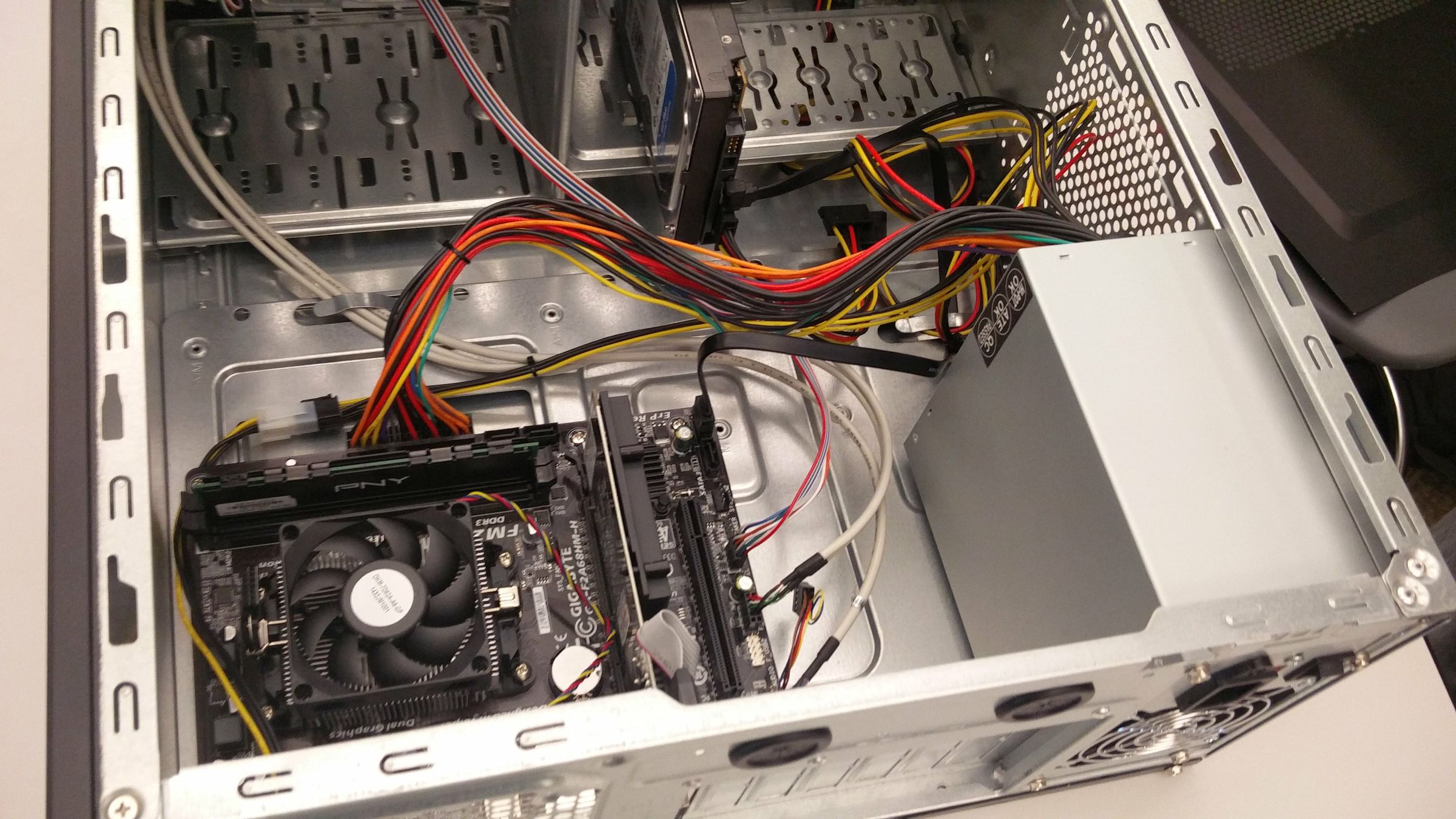 ADM Computer Build : 13 Steps (with Pictures) - Instructables