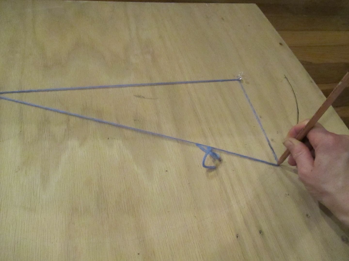 Sci-fi, Jetsons Side Table : 12 Steps - Instructables