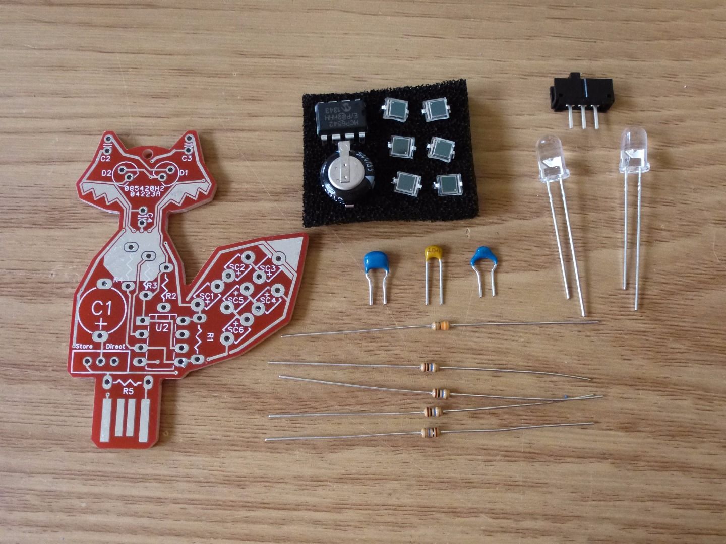 LED Fox Pendant, Solar Powered Kit : 10 Steps (with Pictures ...