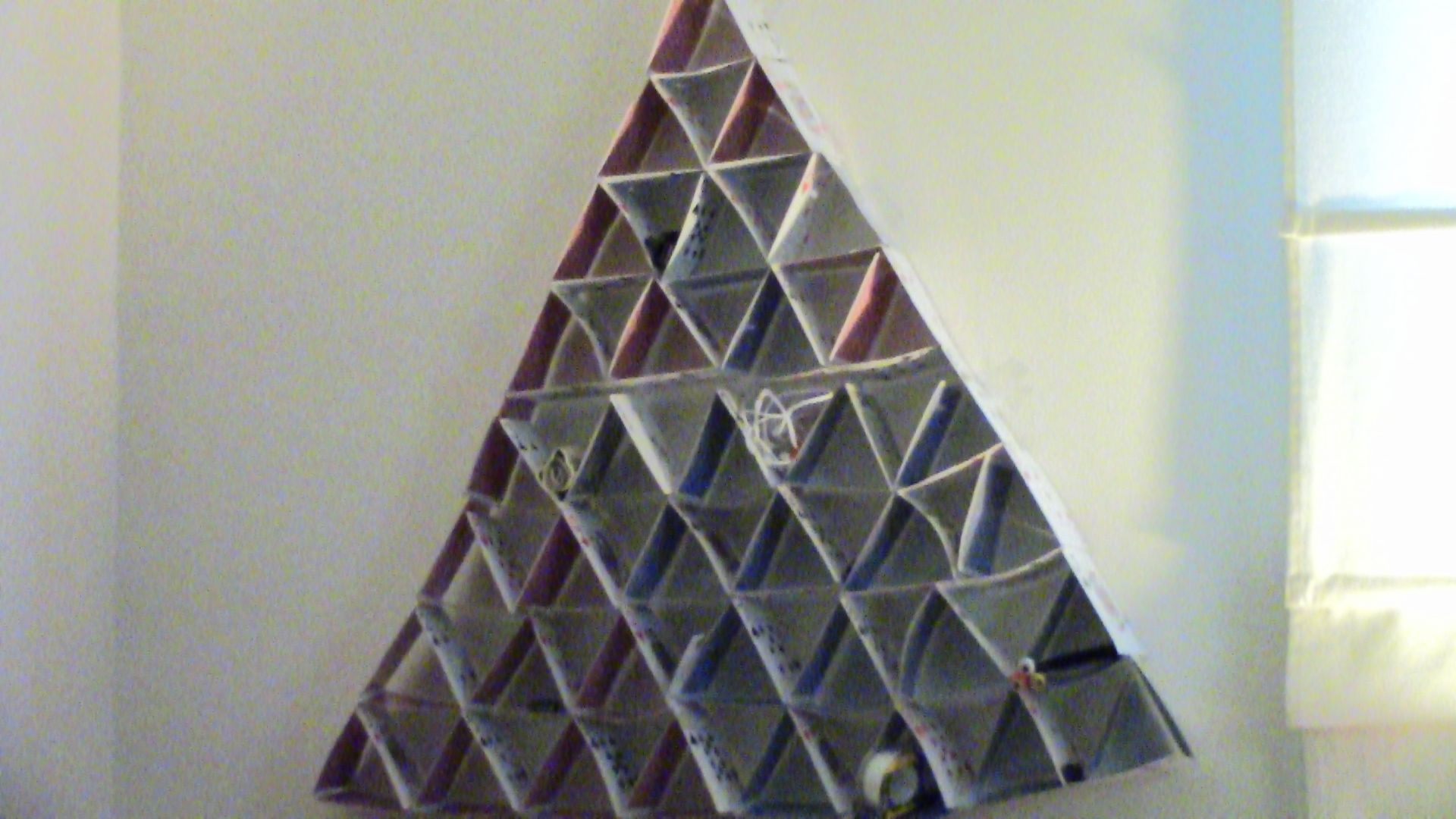 Card Pyramid Stuff Holder : 3 Steps (with Pictures) - Instructables