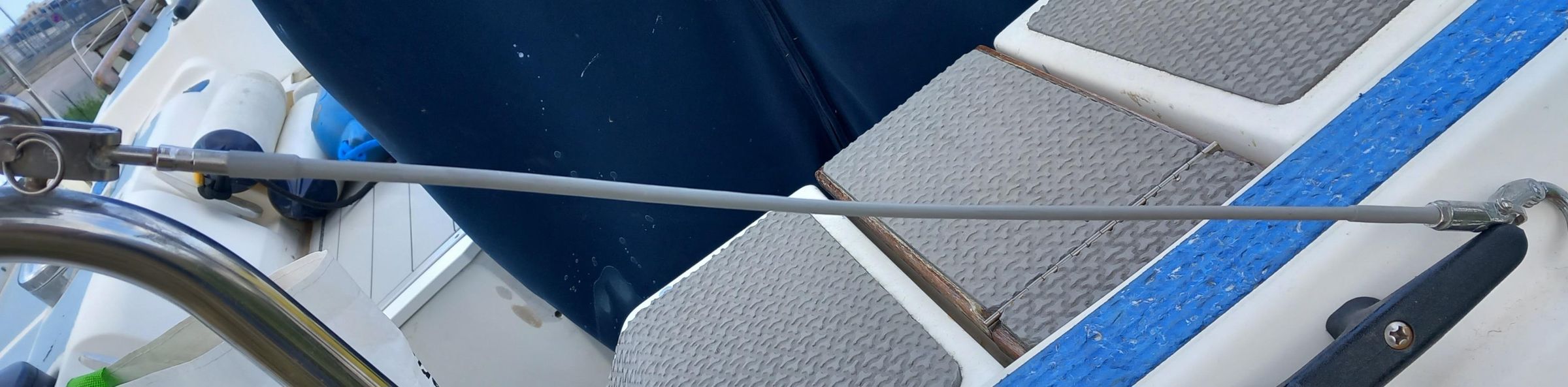 Refurbishing Sailboat Safety Lines : 4 Steps (with Pictures ...