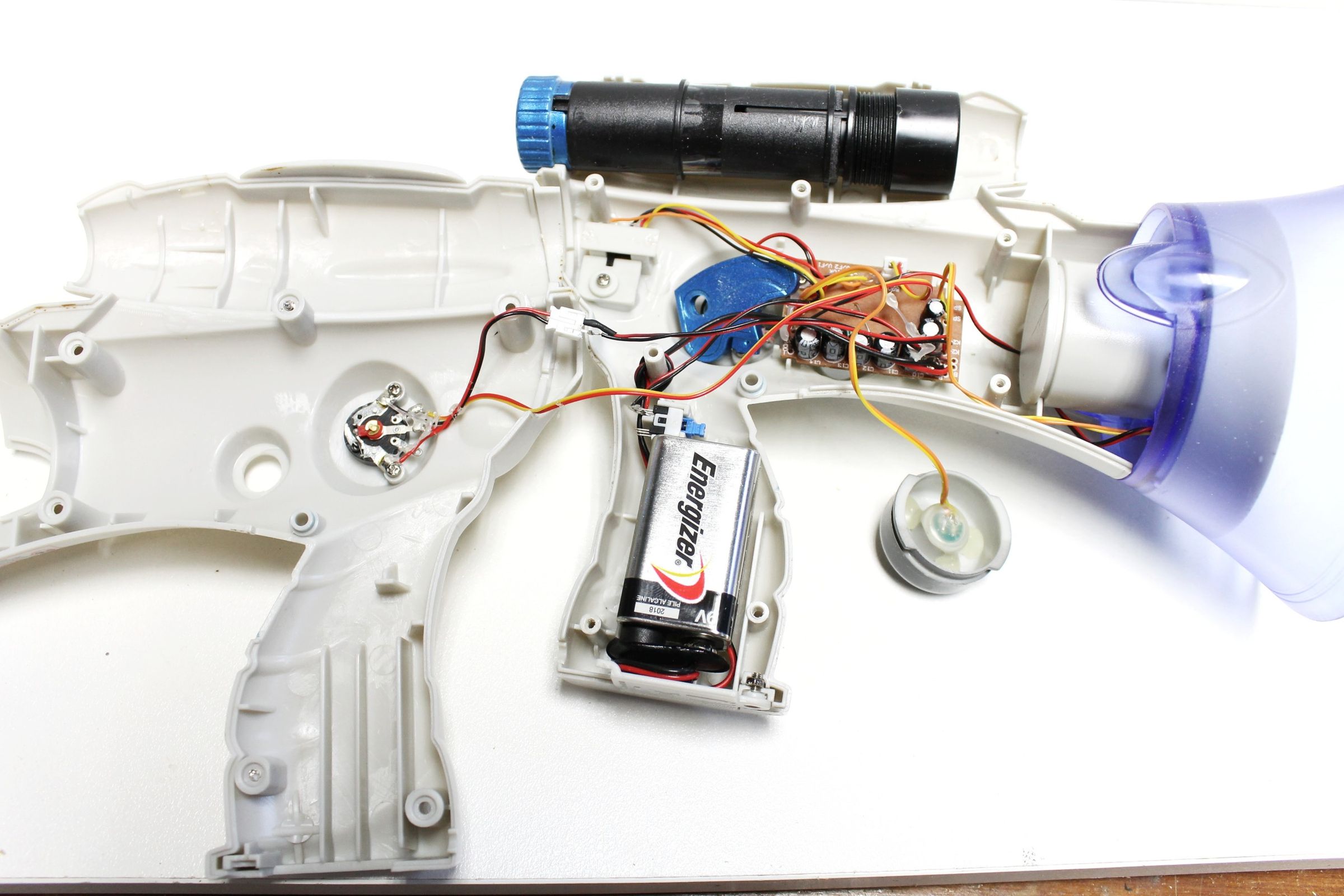 Voice Changer Hack for DIY Synths : 9 Steps (with Pictures) - Instructables