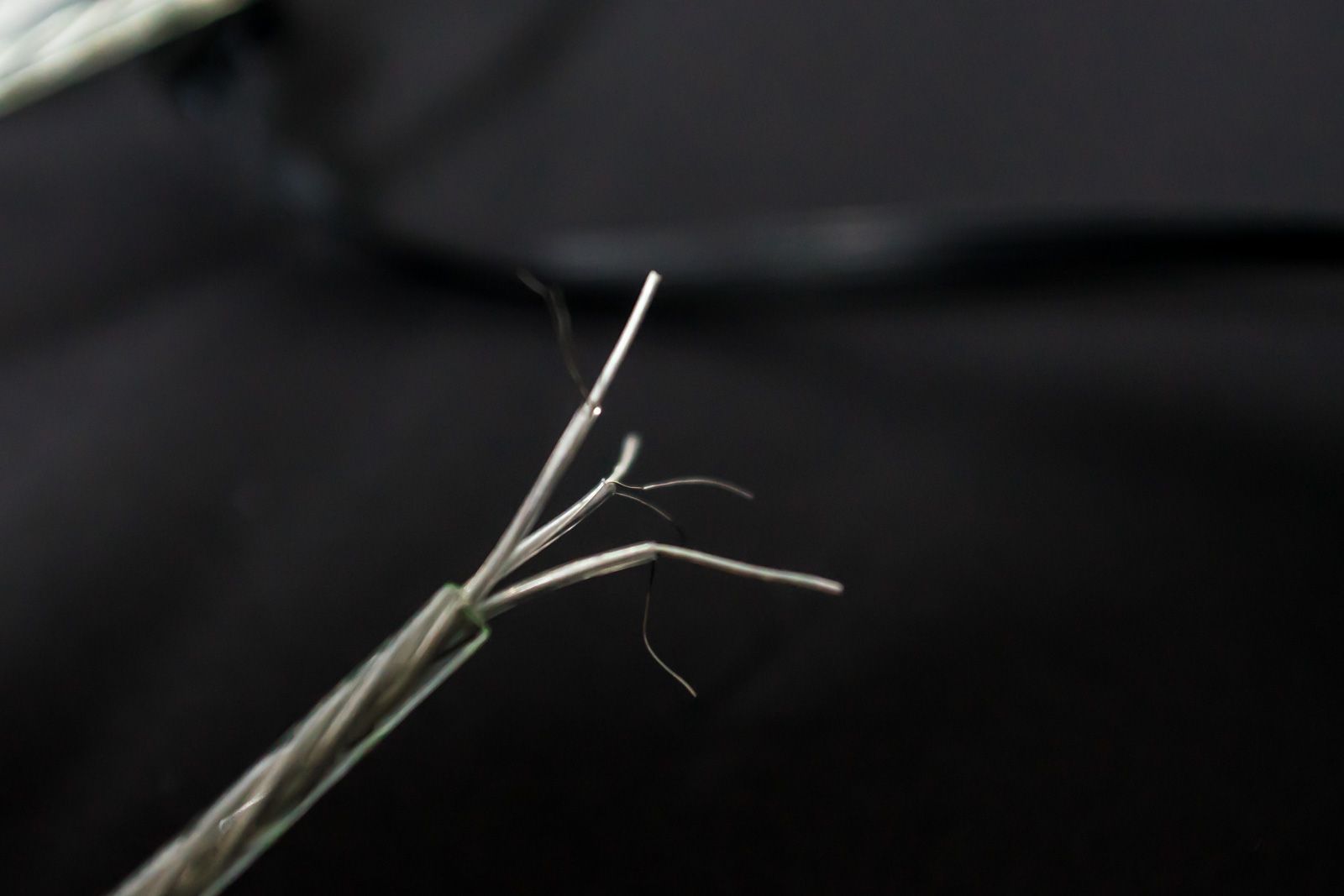 Solder Connector to Chasing EL Wires : 6 Steps (with Pictures ...