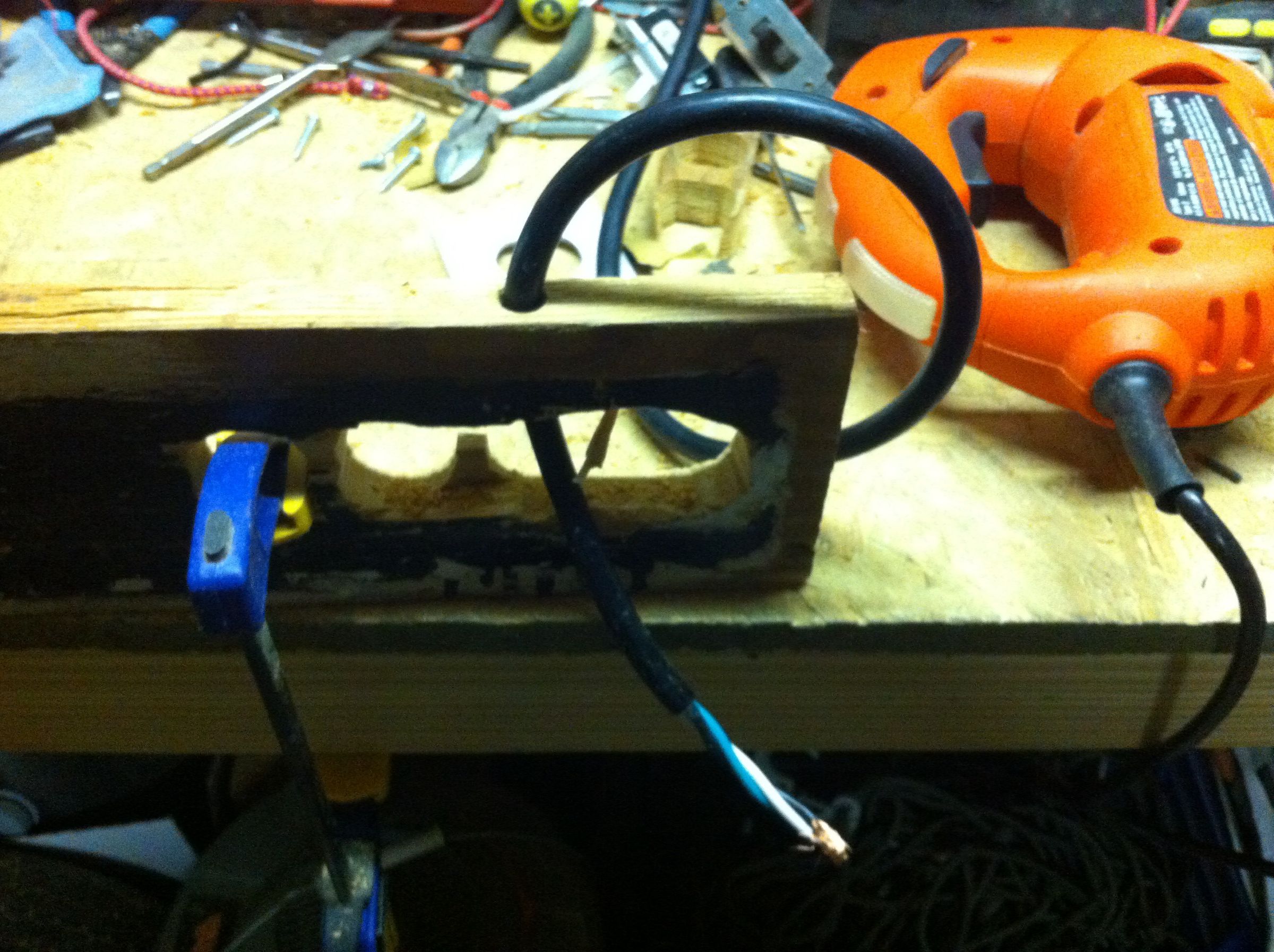 Wooden Multi Plug : 8 Steps - Instructables