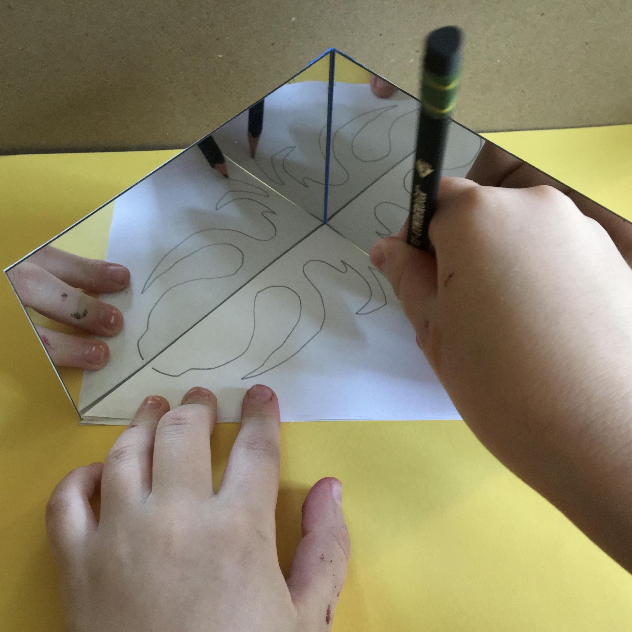 Mirrors, Paper Cutting, and Symmetry : 8 Steps (with Pictures ...