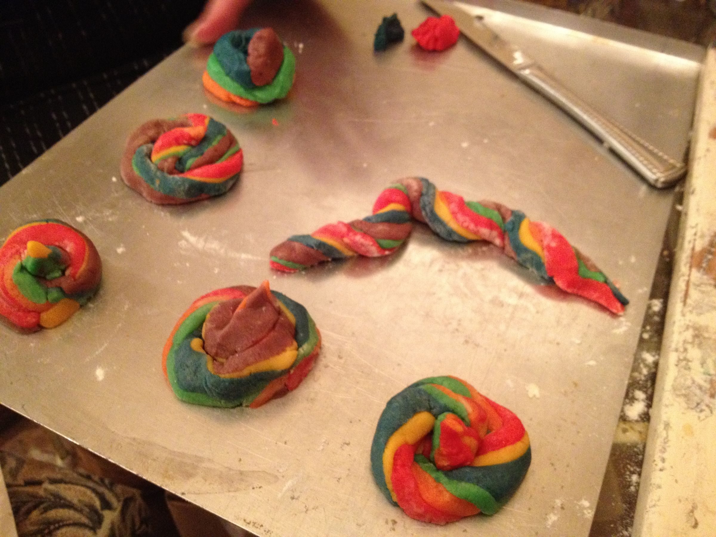 Unicorn Poop® : 9 Steps (with Pictures) - Instructables