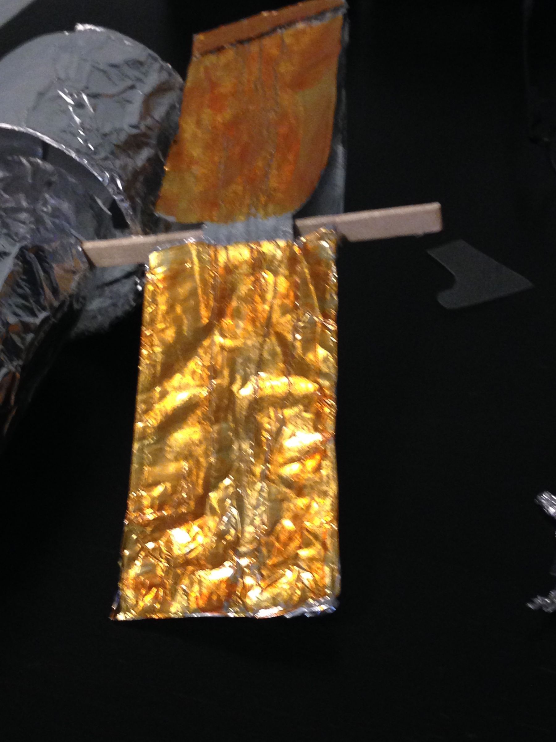 Make a Model of the Hubble Telescope. : 5 Steps - Instructables