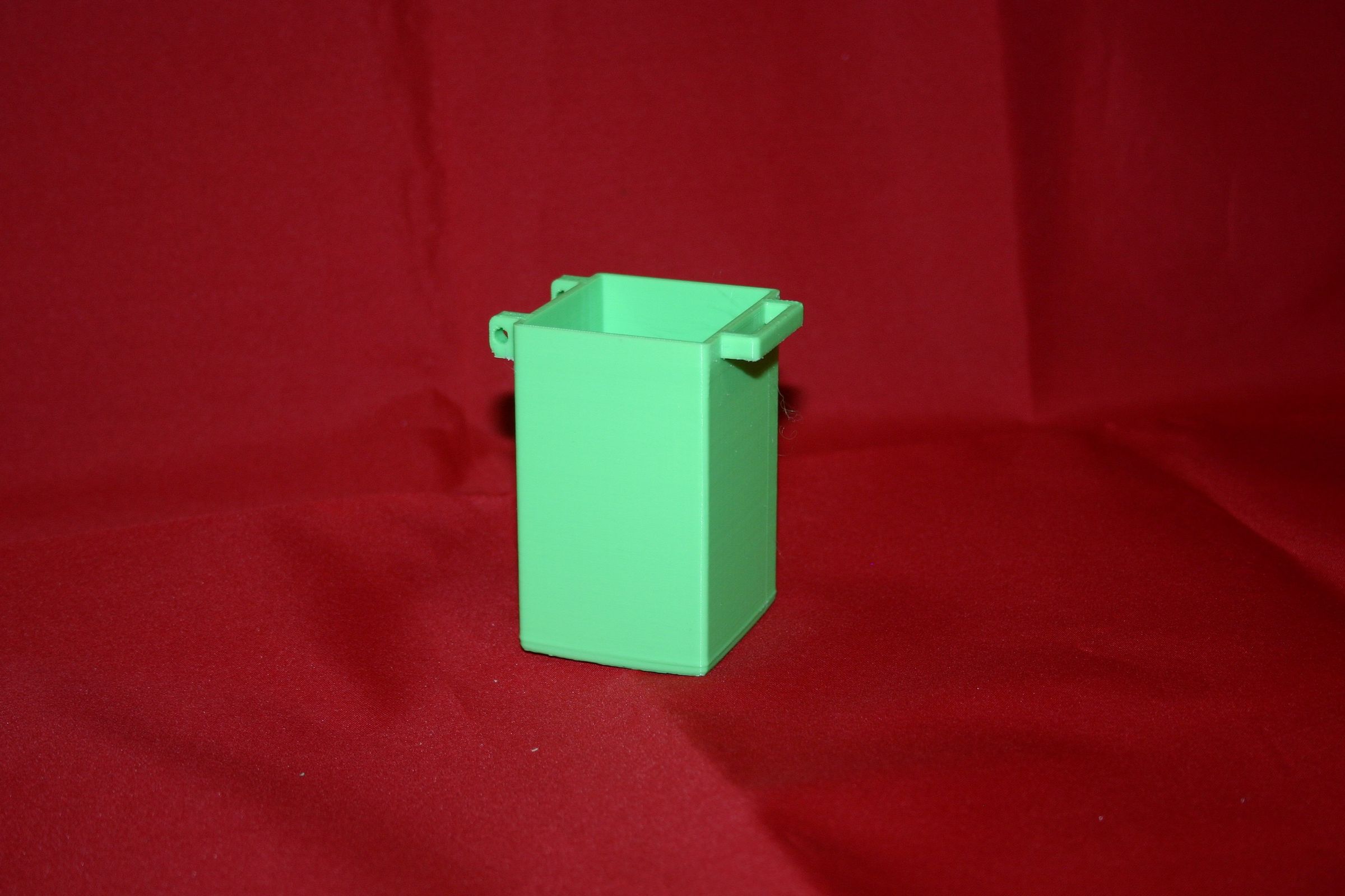 Toy Trash Bin : 5 Steps - Instructables