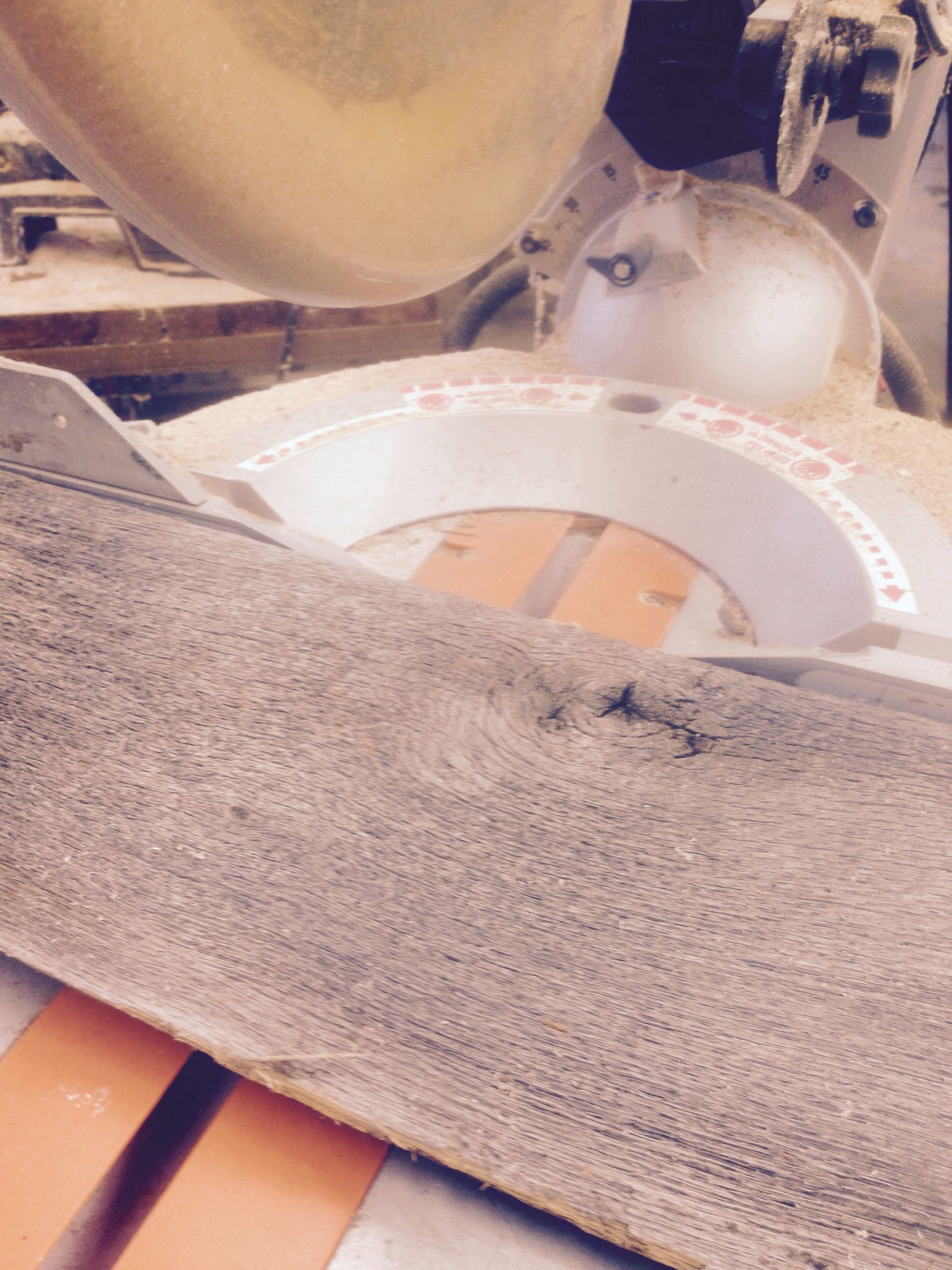 Horseshoe Gun Rack : 3 Steps - Instructables