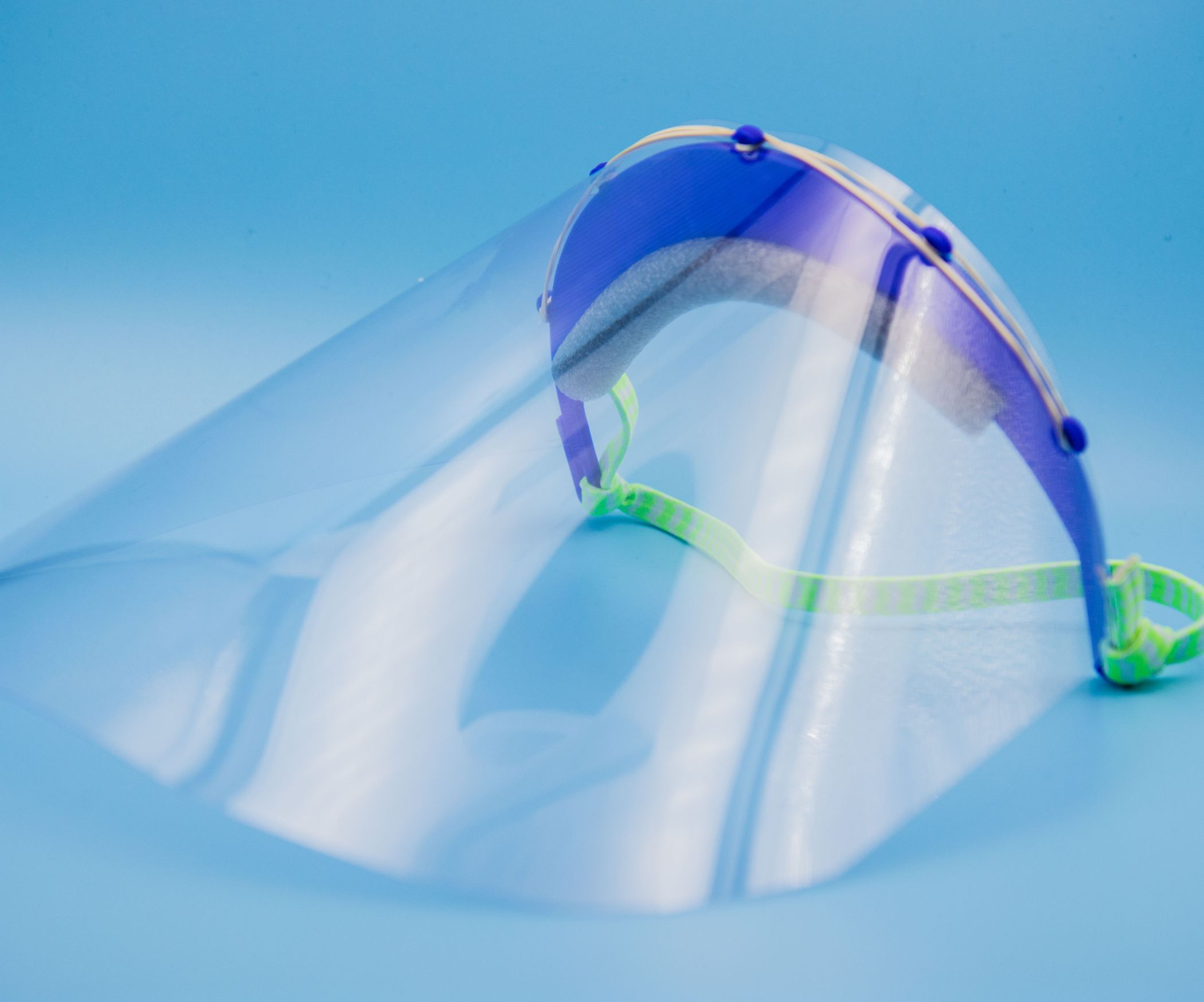 Face Shield Visor for COVID-19 Frontline Workers : 6 Steps - Instructables