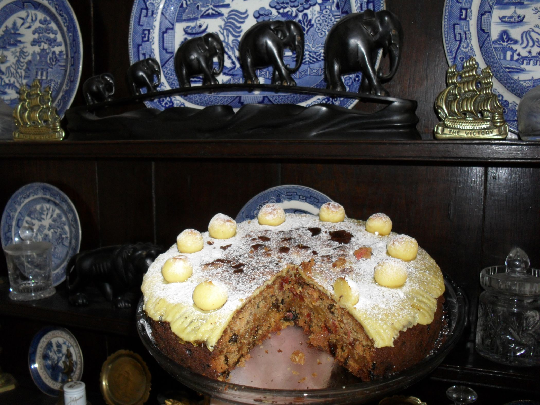 How to Bake a Traditional Easter Simnel Cake : 18 Steps (with Pictures ...