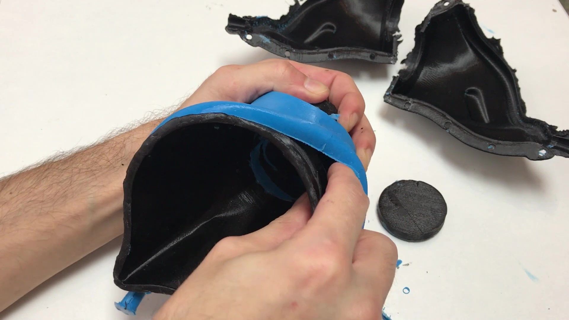 LHM Silicone Face Mask : 4 Steps - Instructables