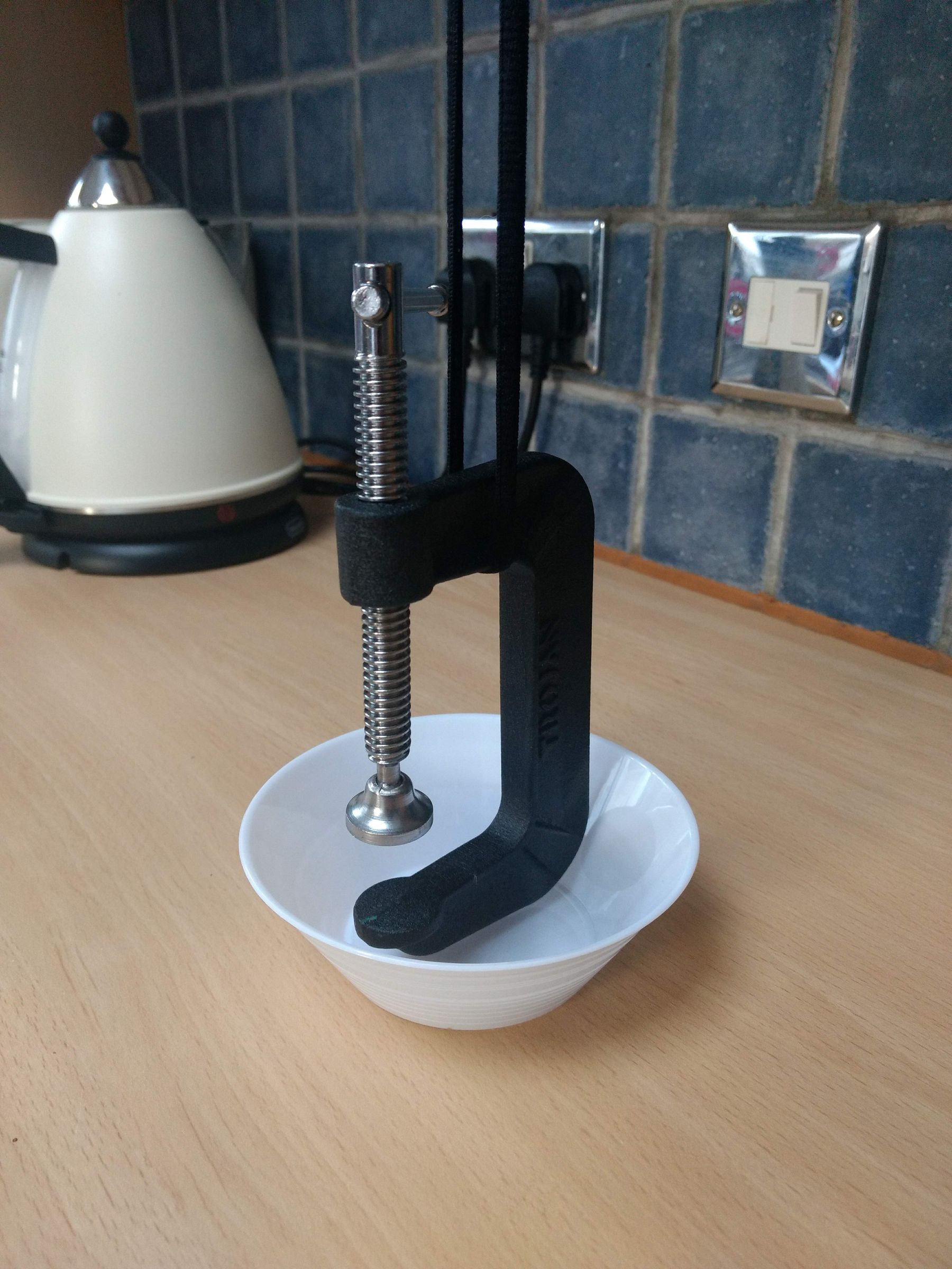 Freestanding Leather Stamp Press (20mins & NO TOOLS) : 7 Steps ...