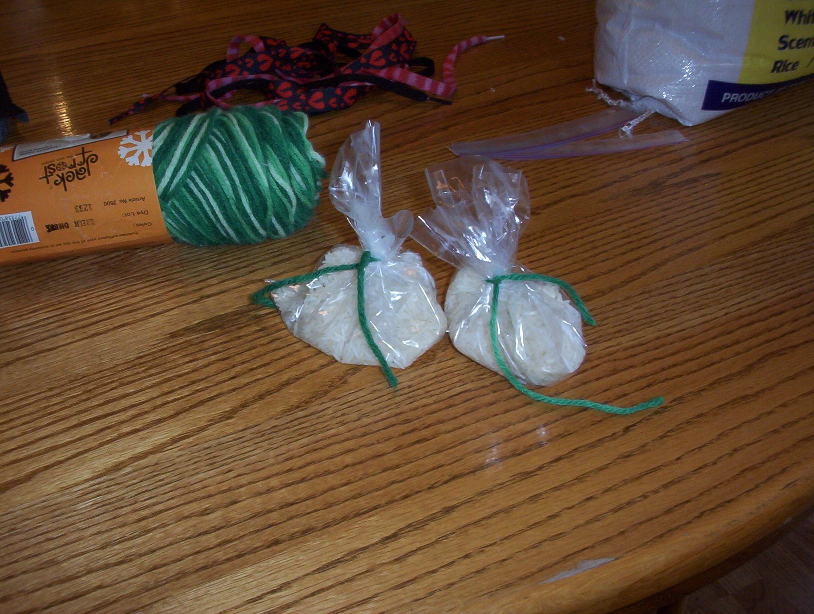 How to Make Homemade Practice Poi : 8 Steps (with Pictures) - Instructables