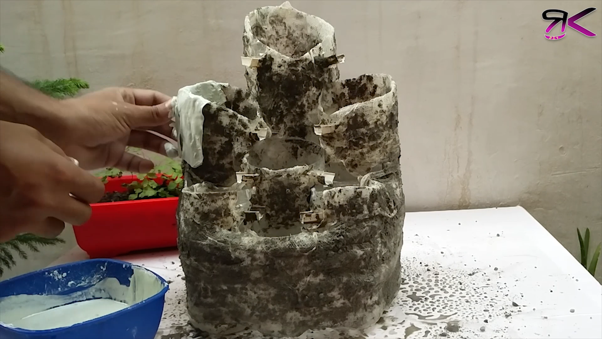 Amazing Water Fountain With Plastic Bottle and Led (DIY) : 7 Steps ...