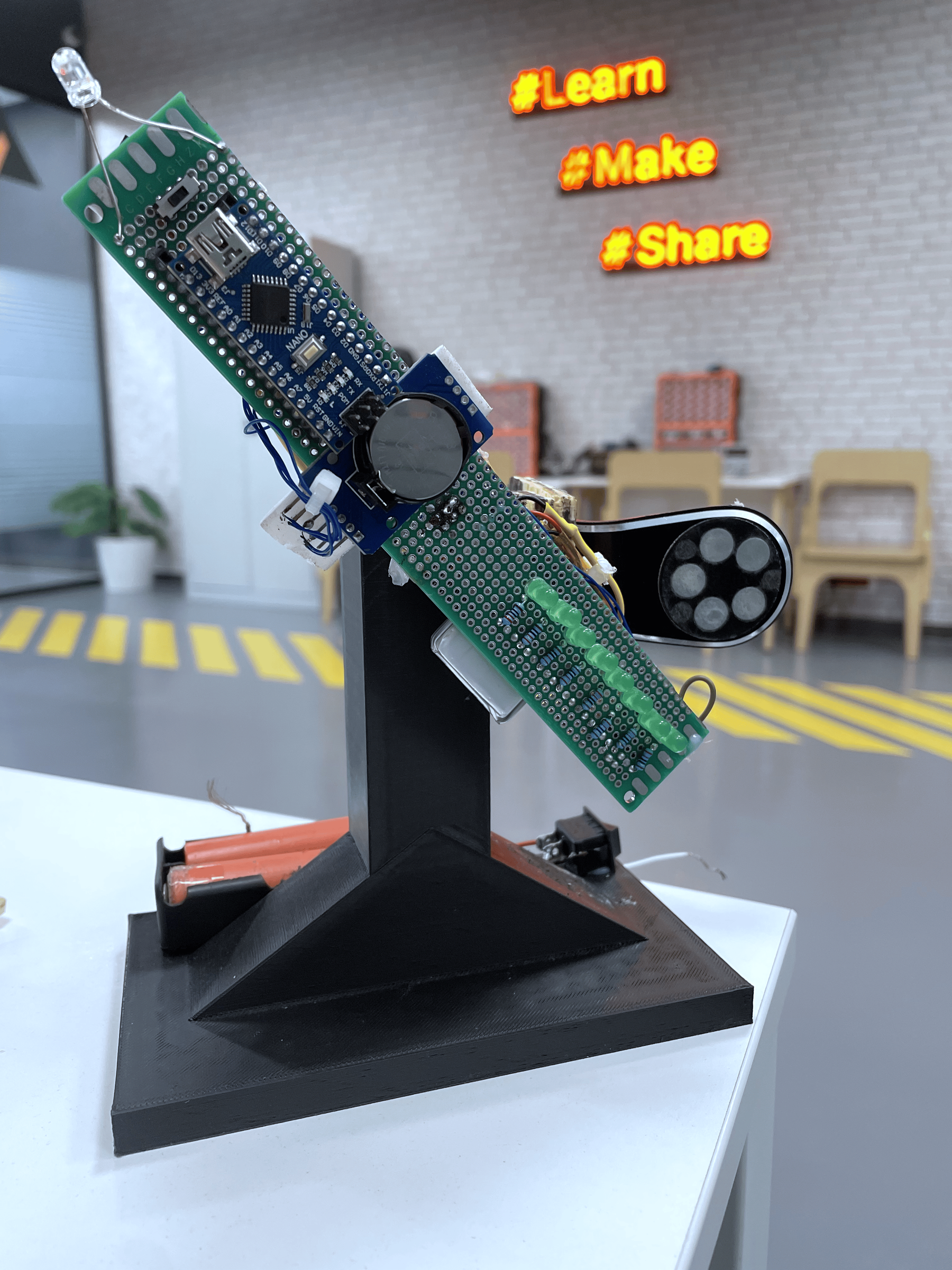 Propeller LED Clock Display : 5 Steps - Instructables