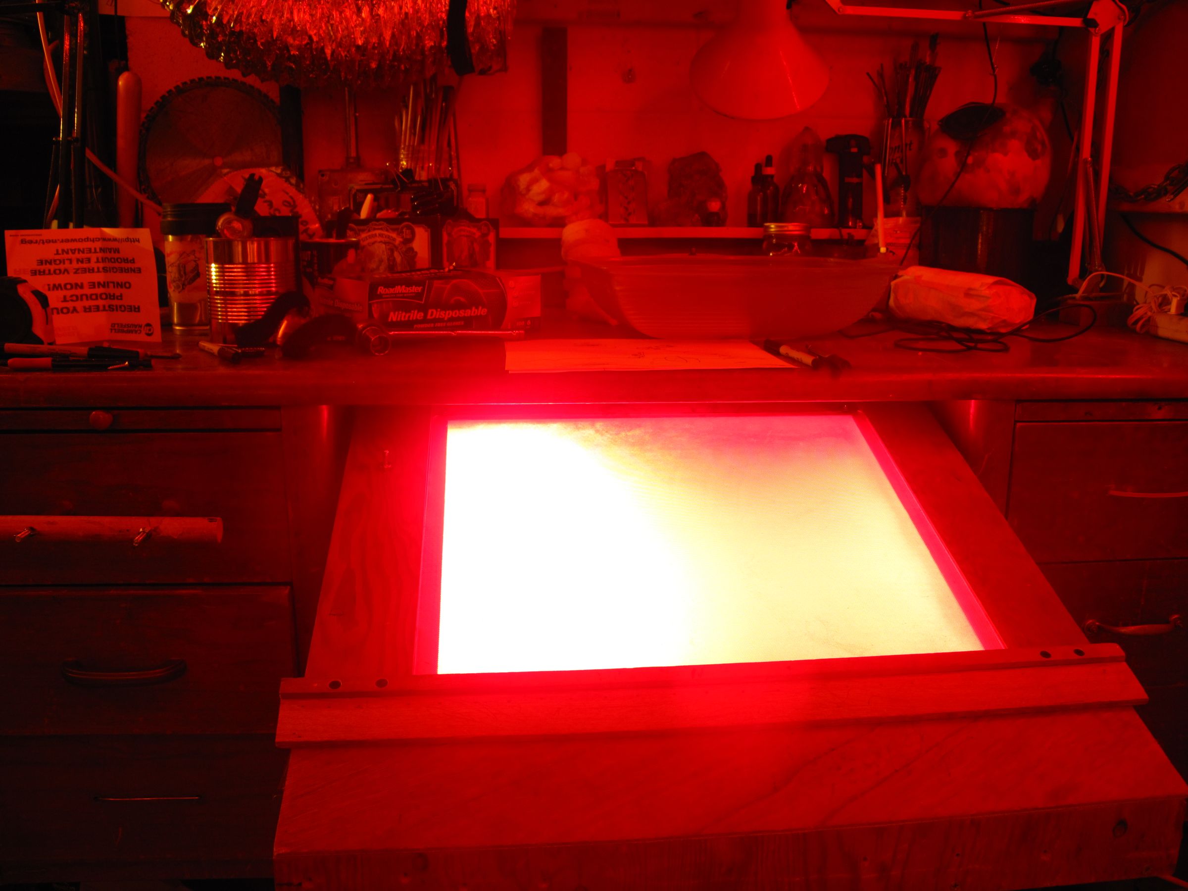 Light Table Drawer in a Standing Desk. - Instructables