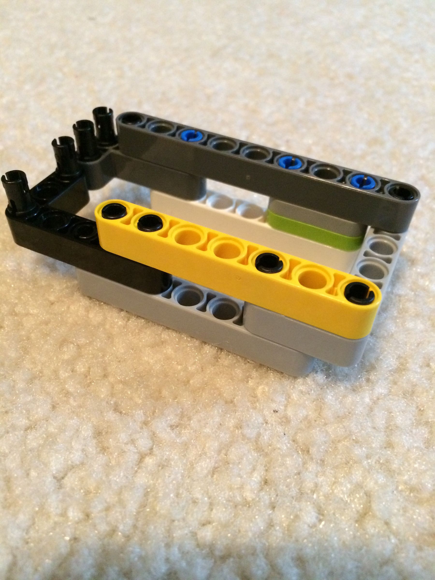 Simple Lego Rubber Band Gun : 12 Steps - Instructables