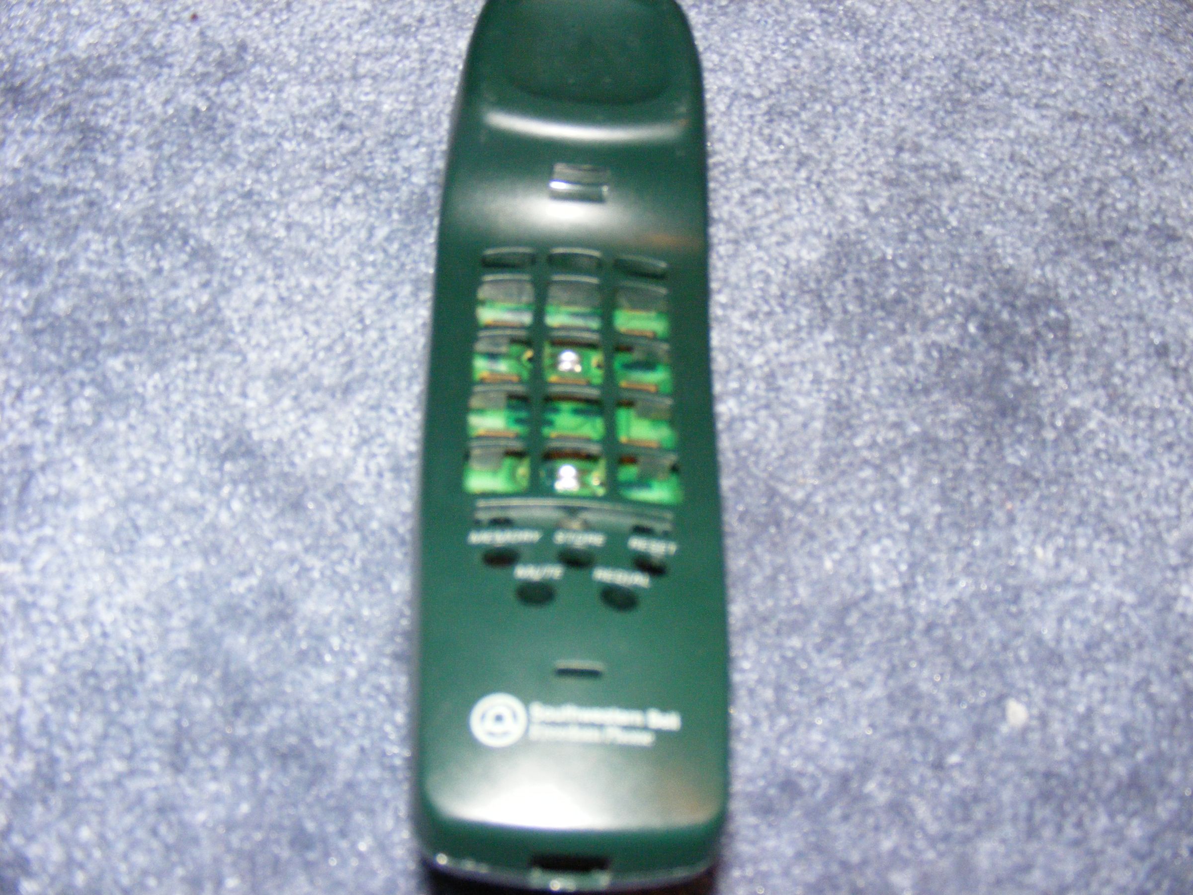 Cheap FBI Phone Listening Divice : 5 Steps - Instructables