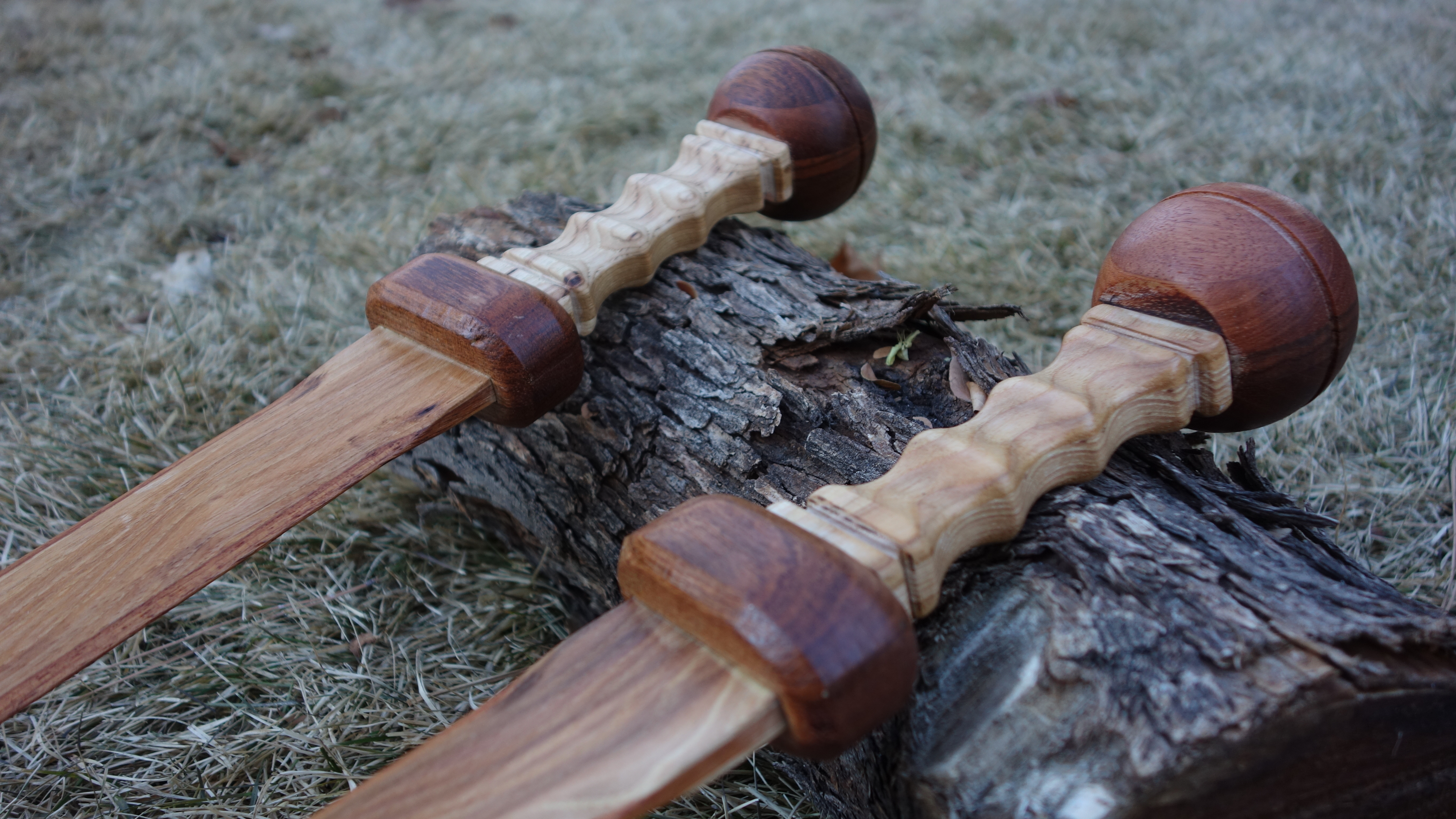 Wooden Gladius Swords : 7 Steps (with Pictures) - Instructables