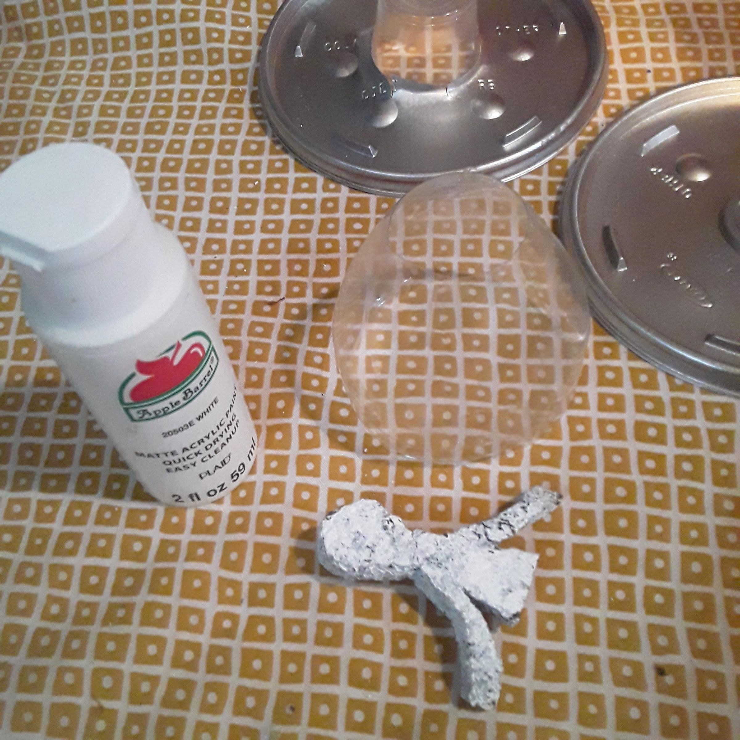 Flying Saucer, Alien Recycled UFO. : 7 Steps - Instructables