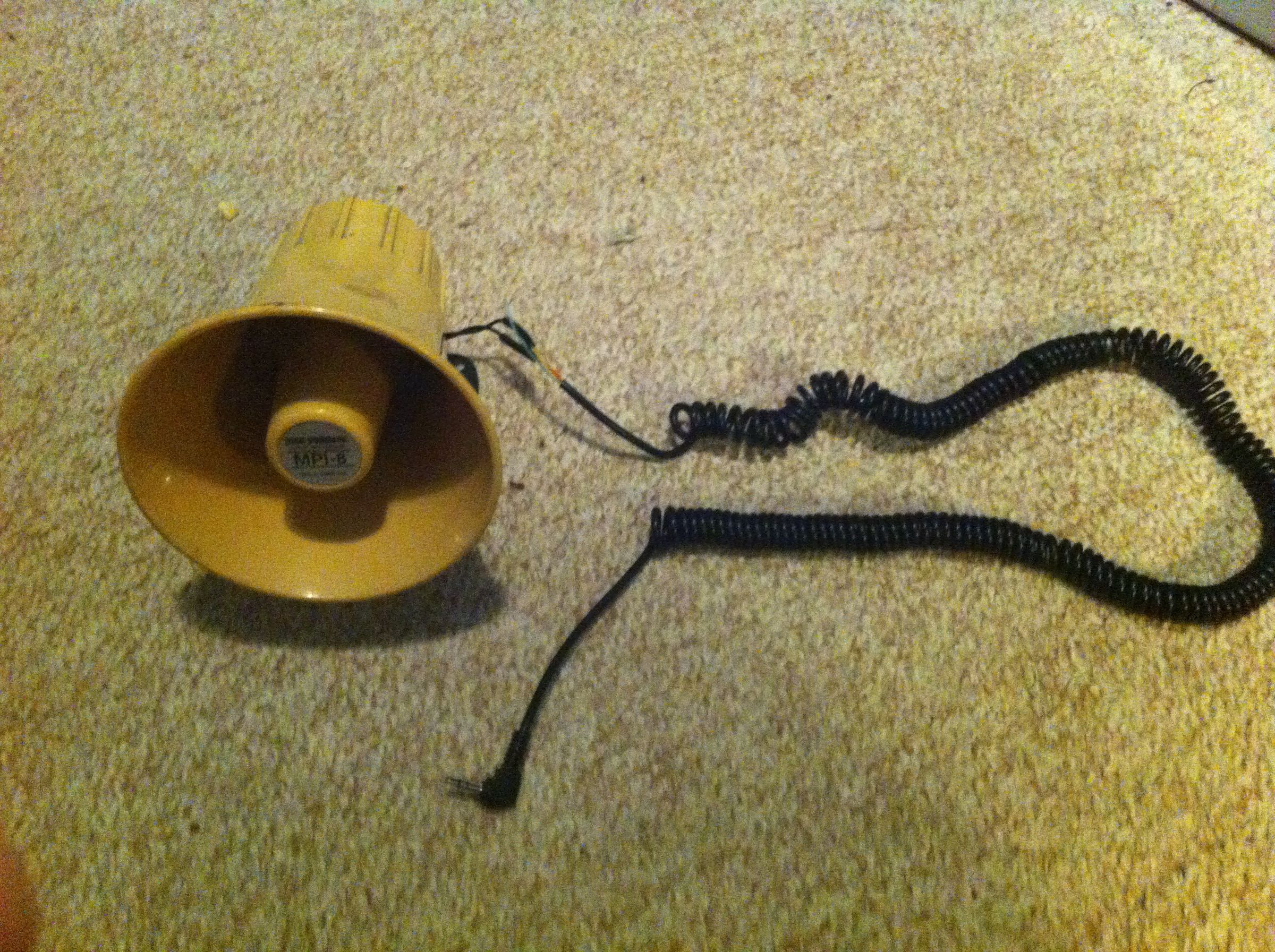Mega Horn ReWired : 4 Steps - Instructables