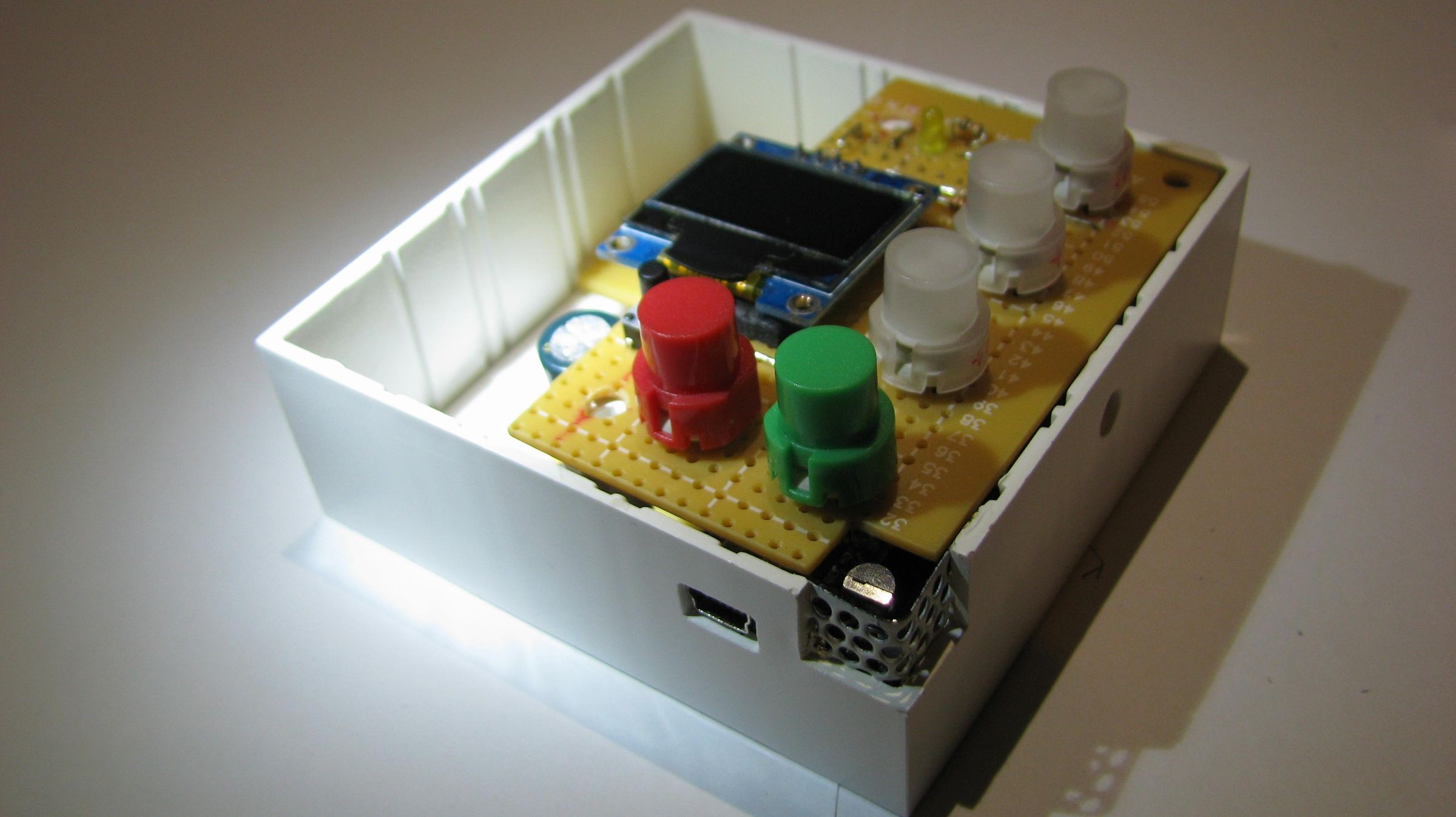 Smart Bluetooth Thermostat Arduino, Airing and Lights Control : 7 Steps (with Pictures ...