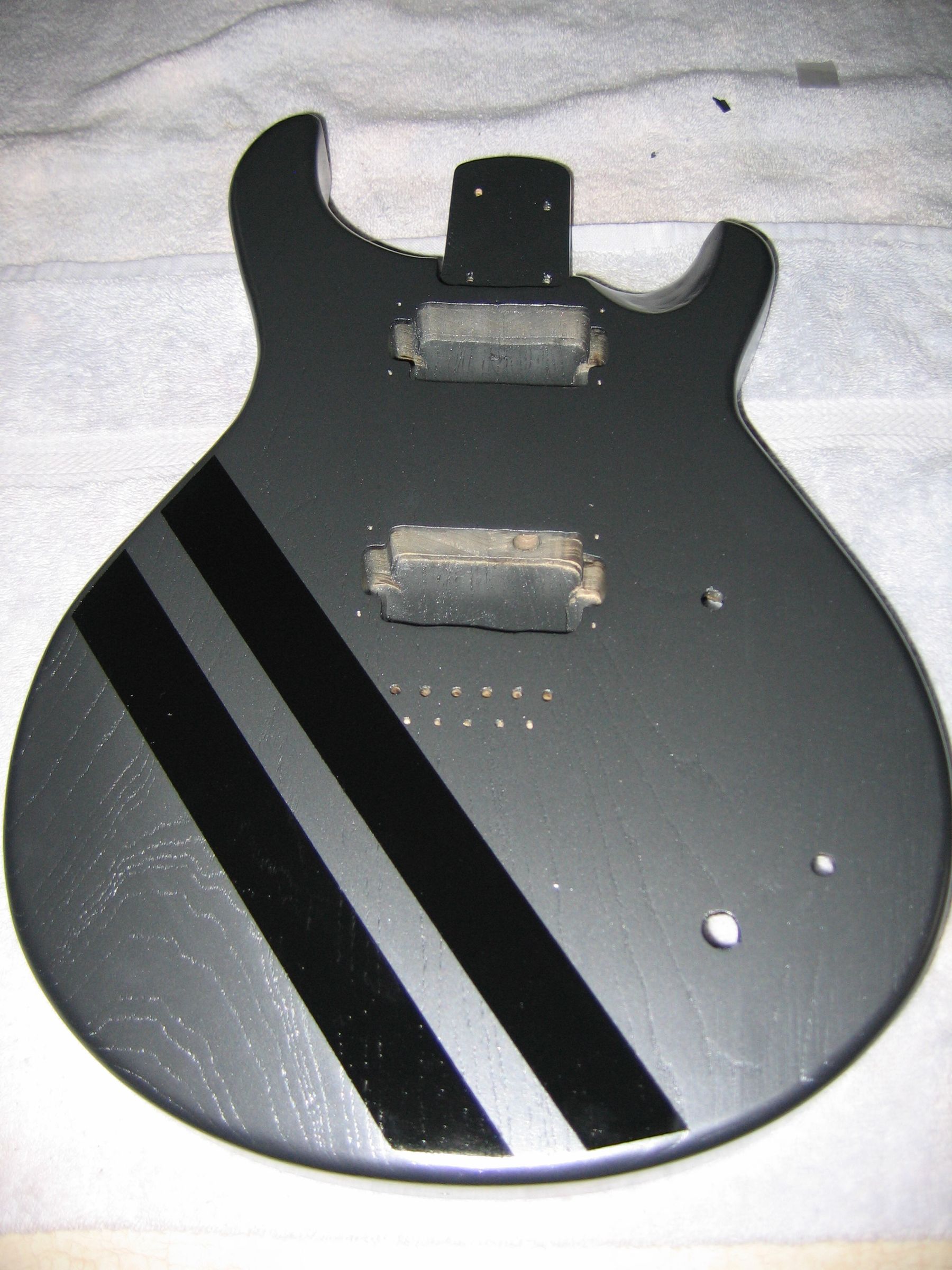 Build Your Own Electric Guitar! : 8 Steps (with Pictures) - Instructables