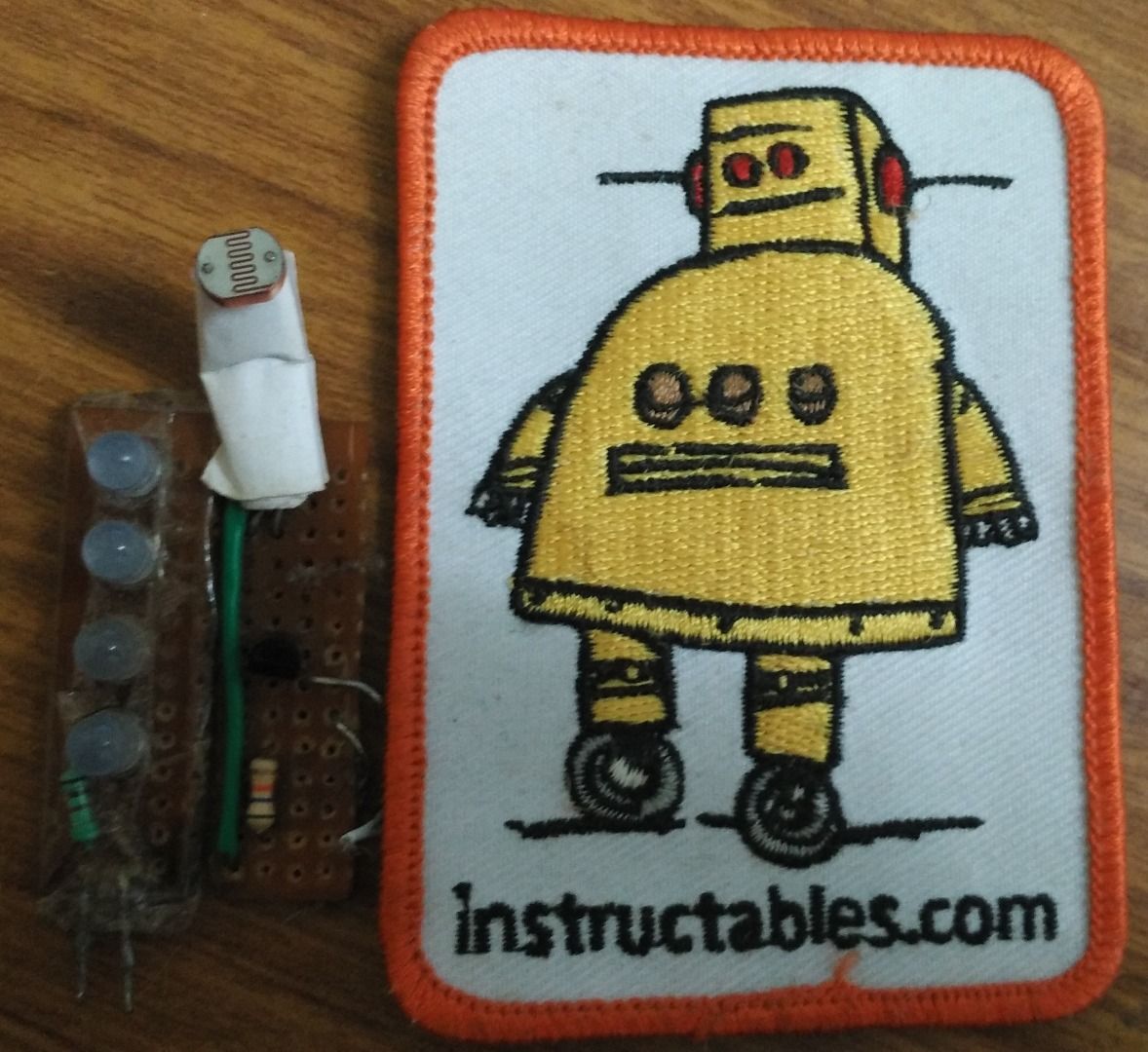 Automatic Night Light : 5 Steps - Instructables