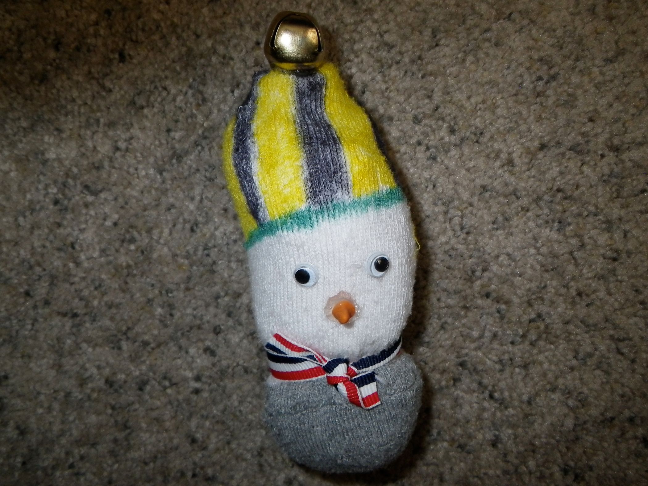 Mini Snowman Keychain Buddy : 3 Steps - Instructables