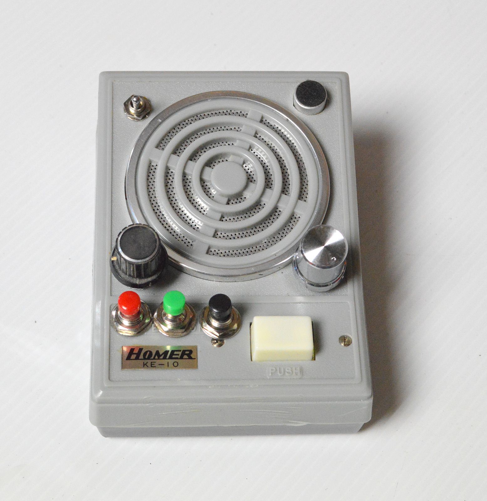 Sound Bending Machine - Intro to Circuit Bending : 9 Steps (with ...